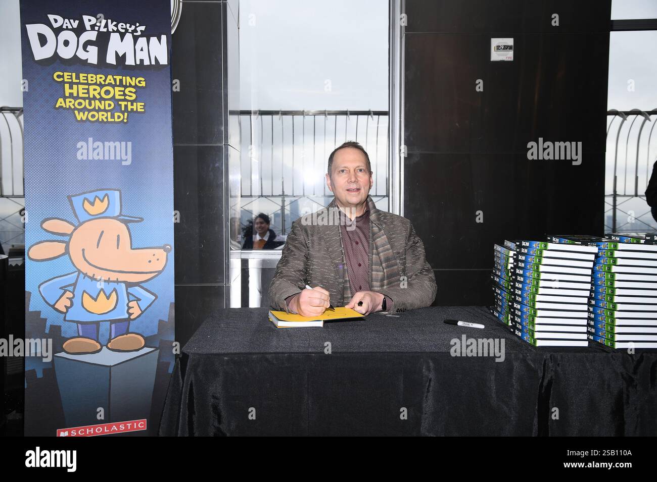 New York, USA. 31st Jan, 2025. Dav Pilkey celebrates DreamWorks ...
