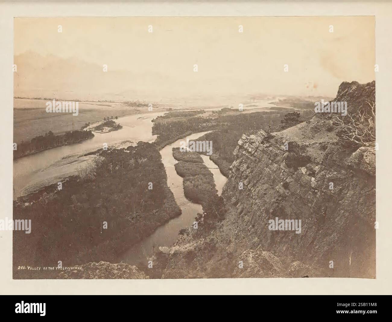 Towering cliffs flank hi-res stock photography and images - Alamy