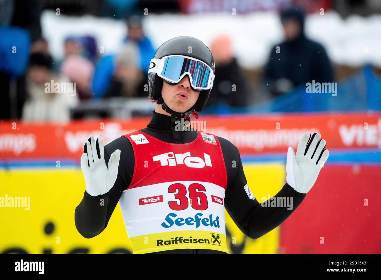 MALACINSKI Niklas (USA) im Ziel nach dem Skispringen, AUT, FIS ...