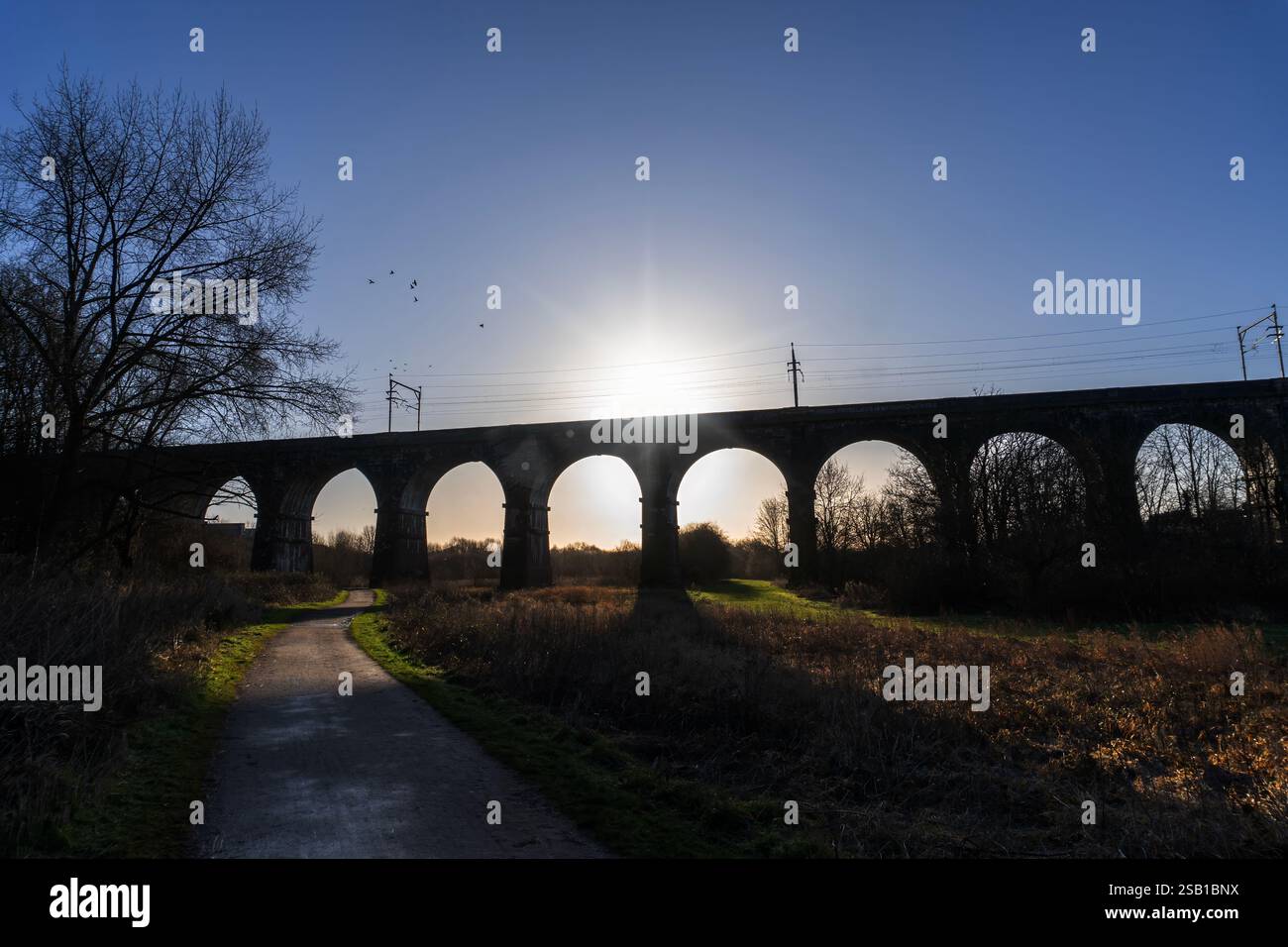 The Sankey Viaduct (Nine Arches) near Newton-le-Willows in Merseyside ...