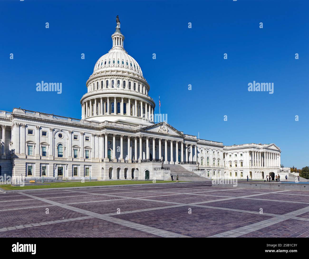 The U.S. Capitol East Front faces a plaza on the only level portion of ...