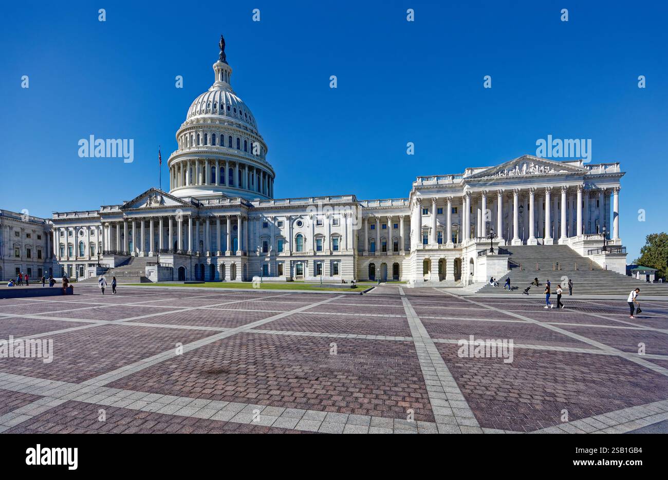 The U.S. Capitol East Front faces a plaza on the only level portion of ...