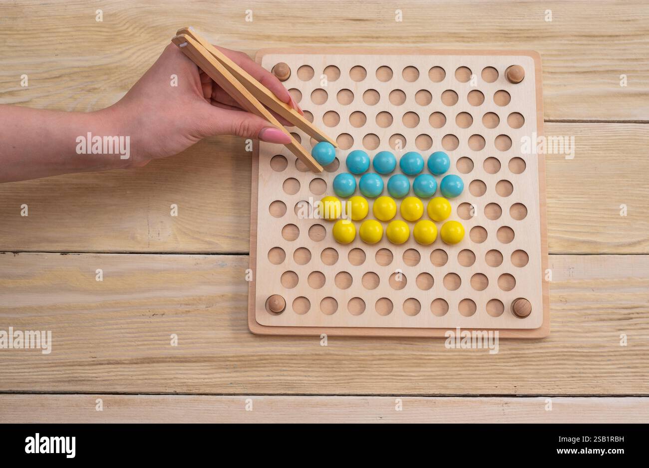 The game develops fine motor skills, logical thinking according to the ...