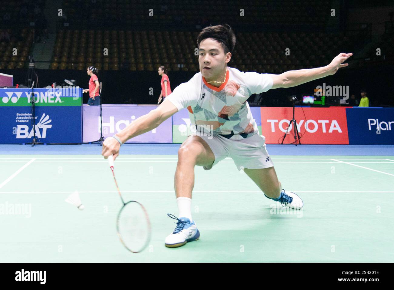 Nguyen Nhat of Ireland plays against Alwi Farhan of Indonesia (not ...