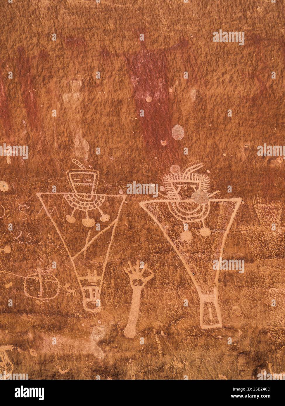 Native american petroglyphs sego hi-res stock photography and images ...