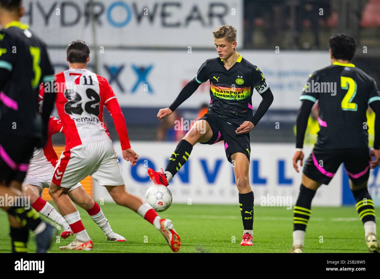 Emmen, Netherlands. 31st Jan, 2025. EMMEN, Stadium Oude Meerdijk, 31-01-2025, season 2024/2025 ...