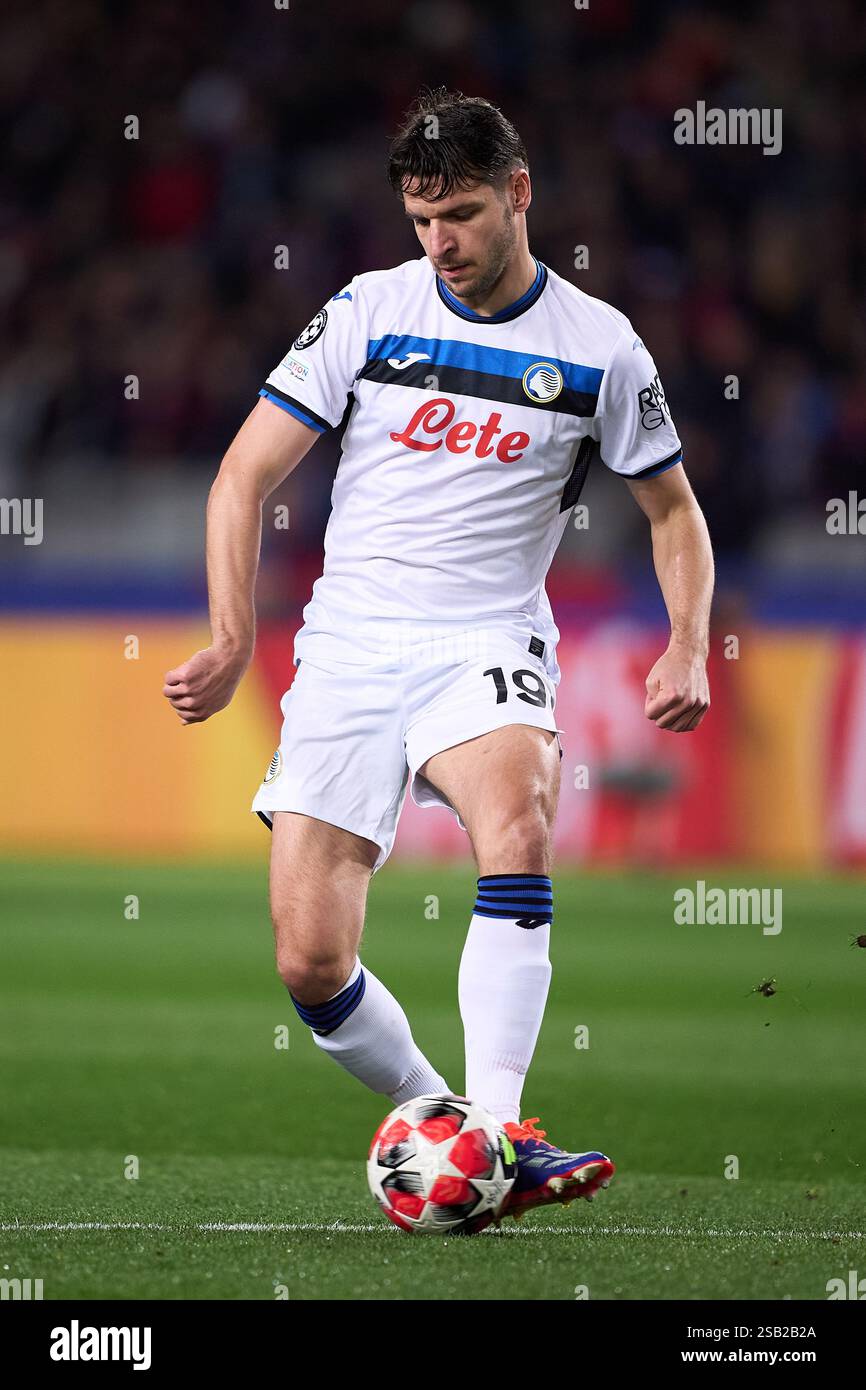 BARCELONA, SPAIN - JANUARY 29: Berat Djimsiti of Atalanta BC during the ...