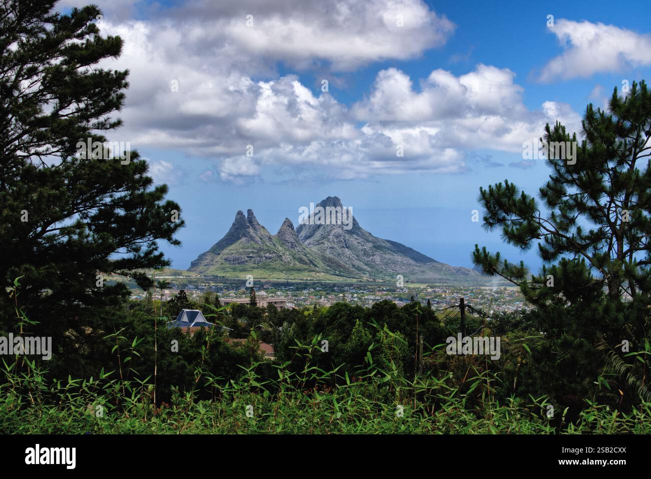 Black river mountain in mauritius hi-res stock photography and images ...
