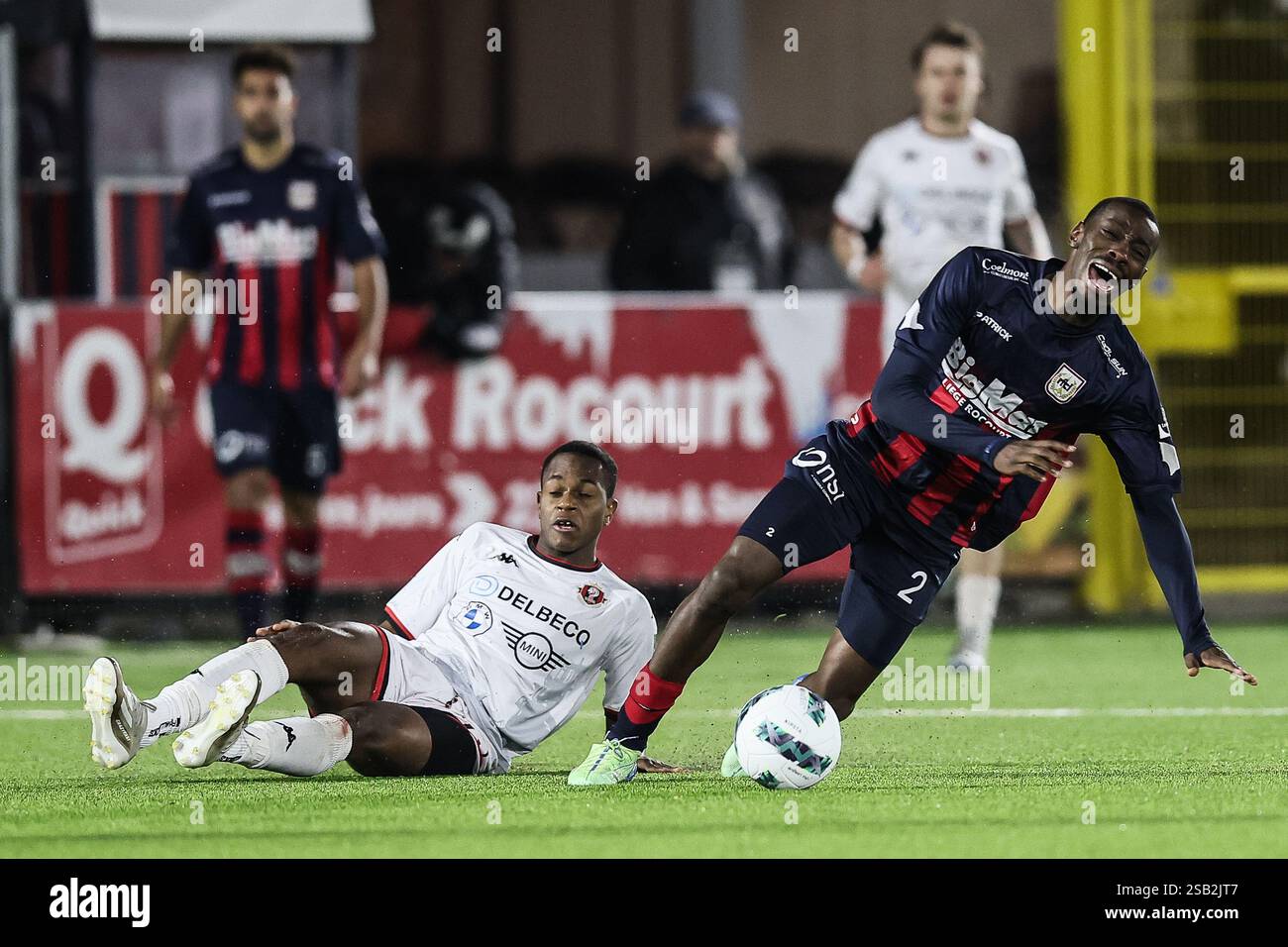 Liege, Belgium. 31st Jan, 2025. Seraing's Djbril Diarra and Liege's ...