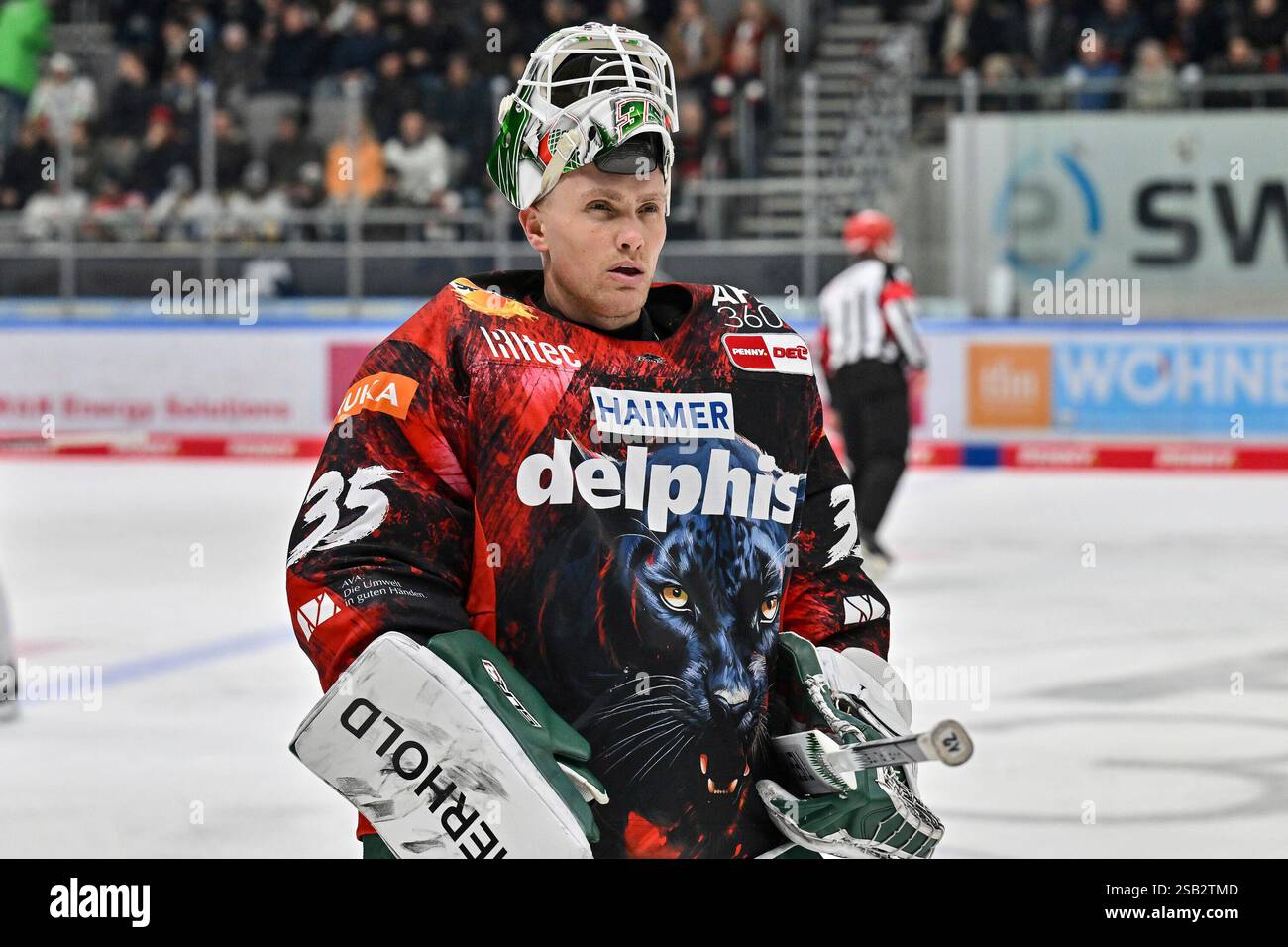 Augsburg, Deutschland. 31st Jan, 2025. Im Bild Markus KELLER (Augsburger Panther #35 ...