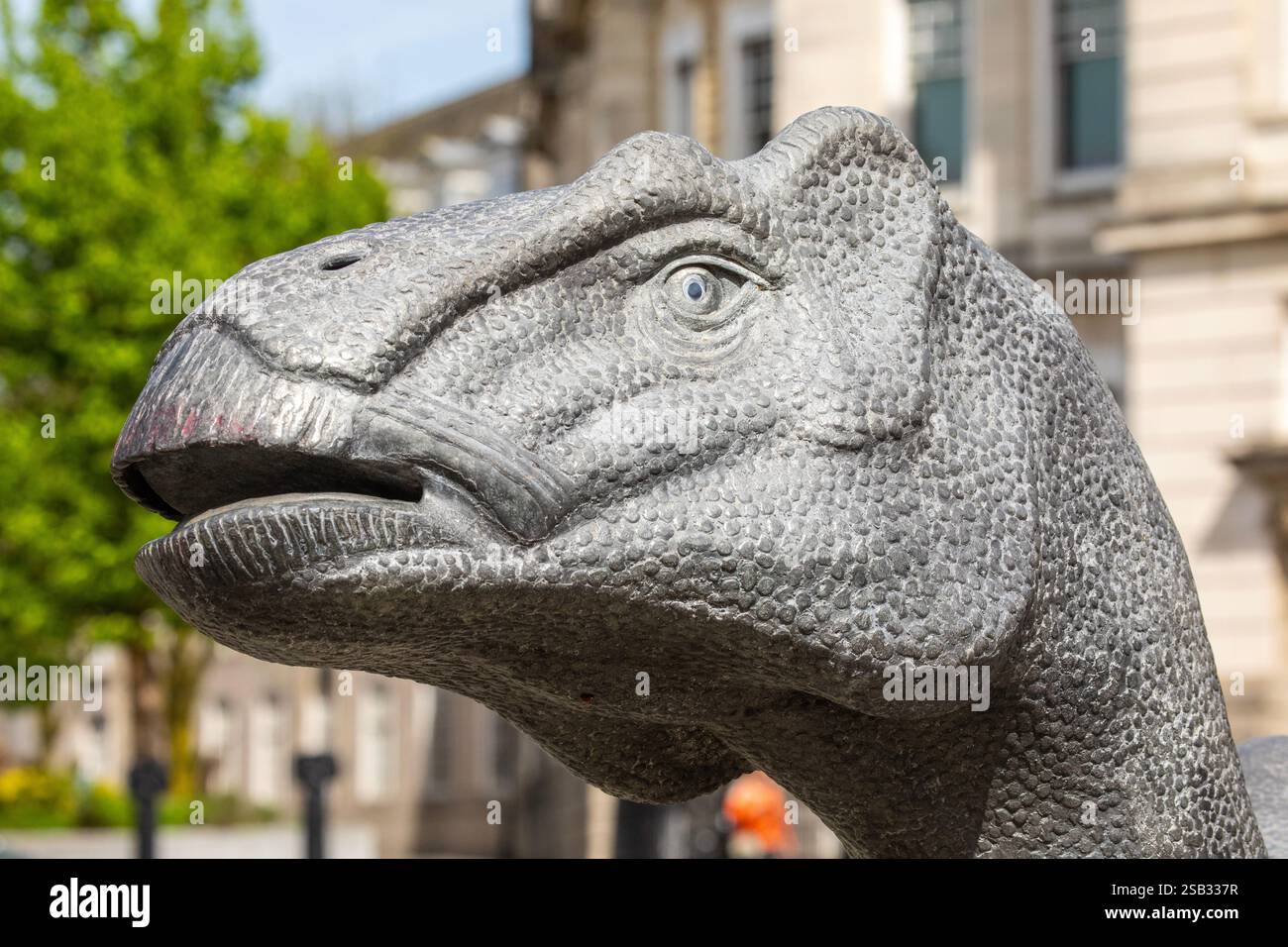 Kent, UK - April 13th 2024: Statue of an Iguanodon dinosaur, in the ...