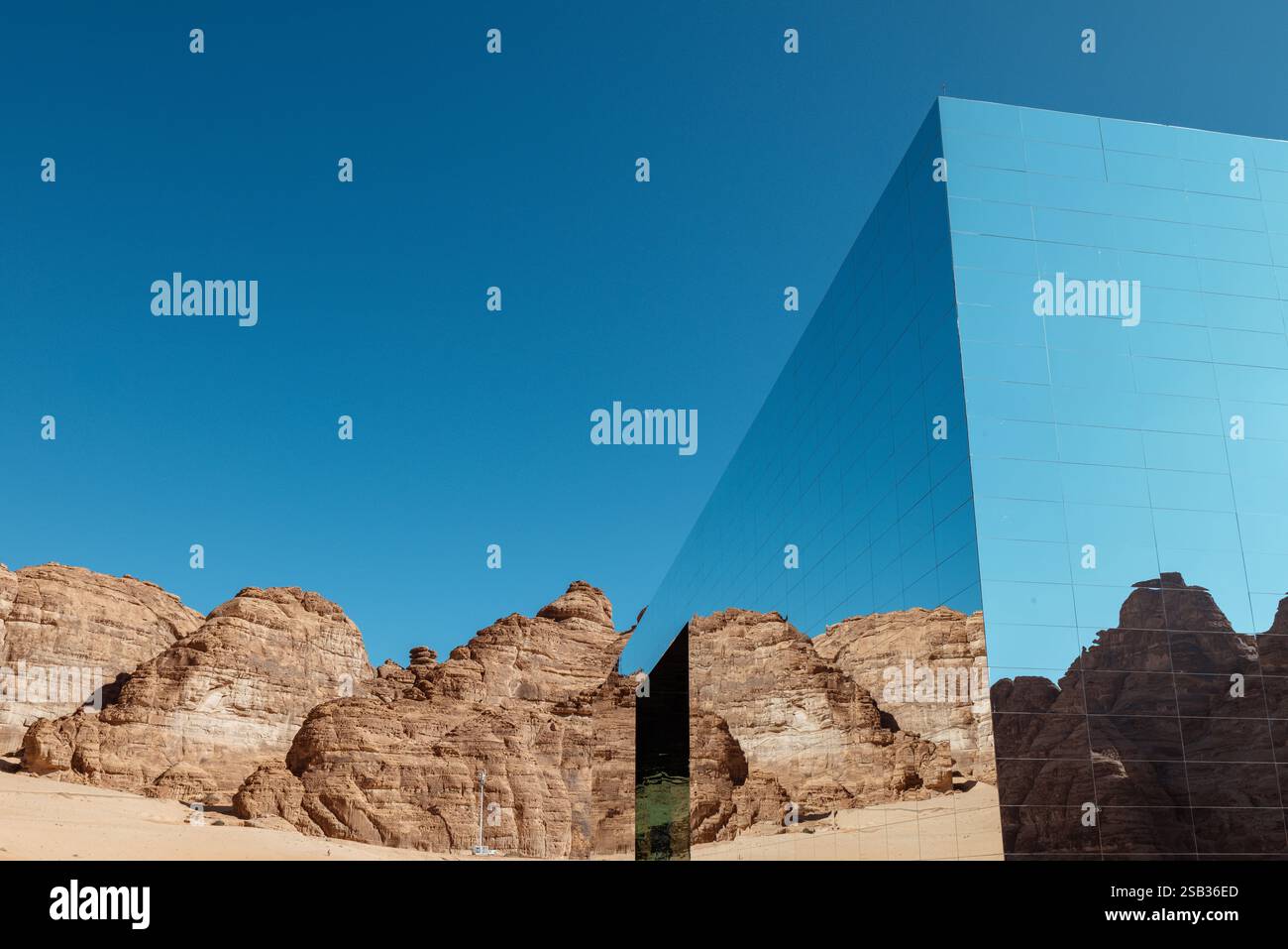 Maraya Concert Hall is The world's Largest Mirrored Building in AlUla ...