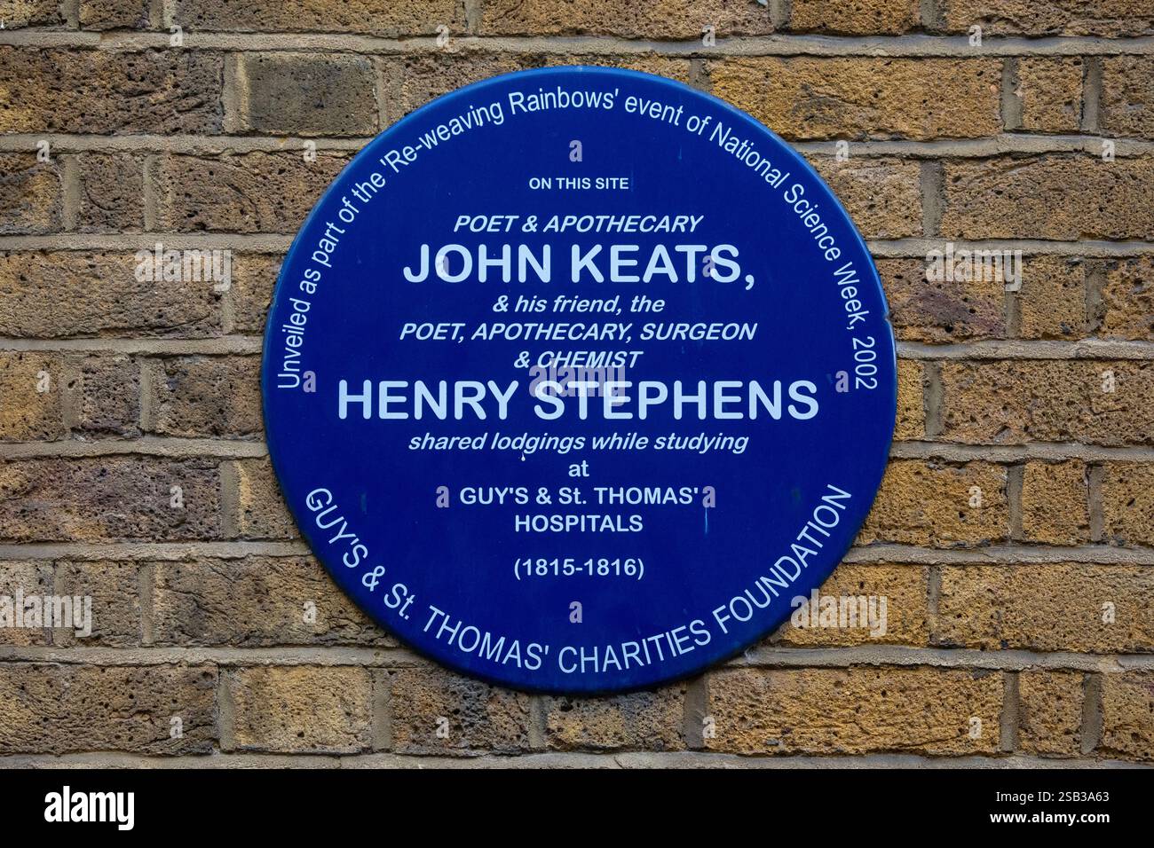 London, UK - June 3rd 2024: A blue plaque on St. Thomas Street in ...