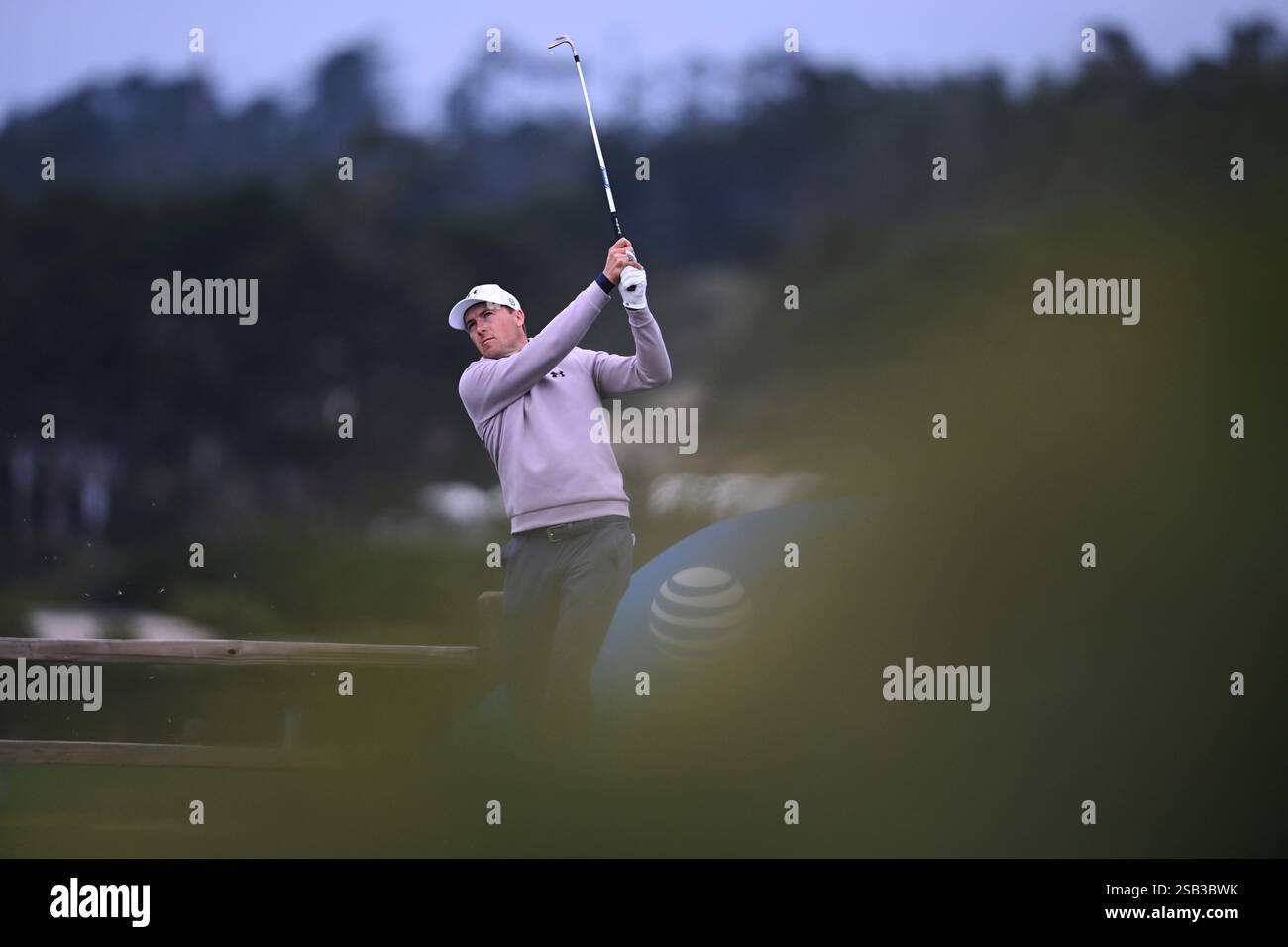 Jordan Spieth tees off on the seventh hole at Pebble Beach Golf Links ...