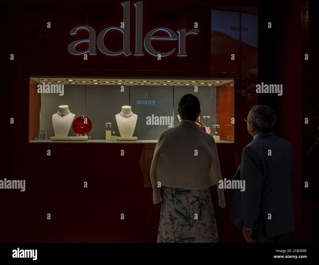 DOHA JEWELLERY AND WATCHES EXHIBITION People visit and look at gold and ...