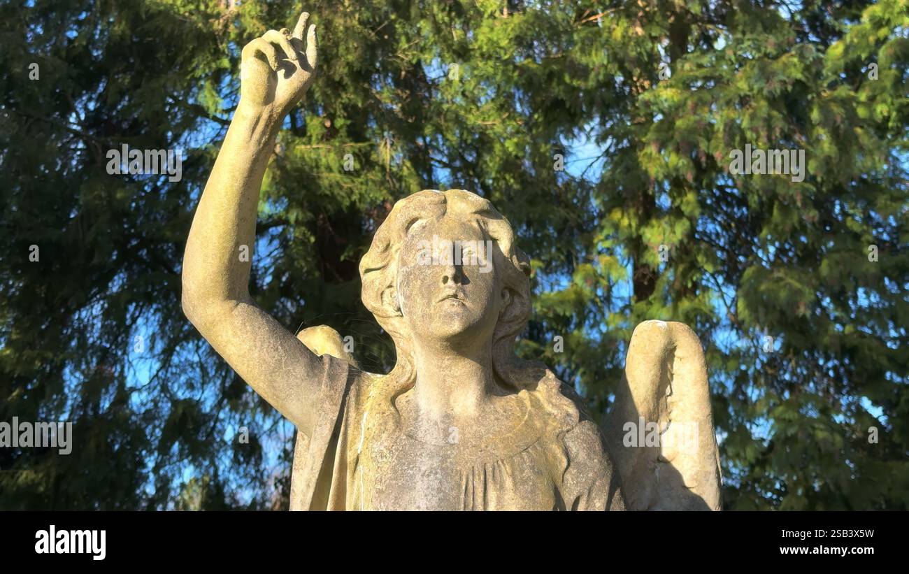 Cemetery of Gerrards Cross London Stock Photo - Alamy
