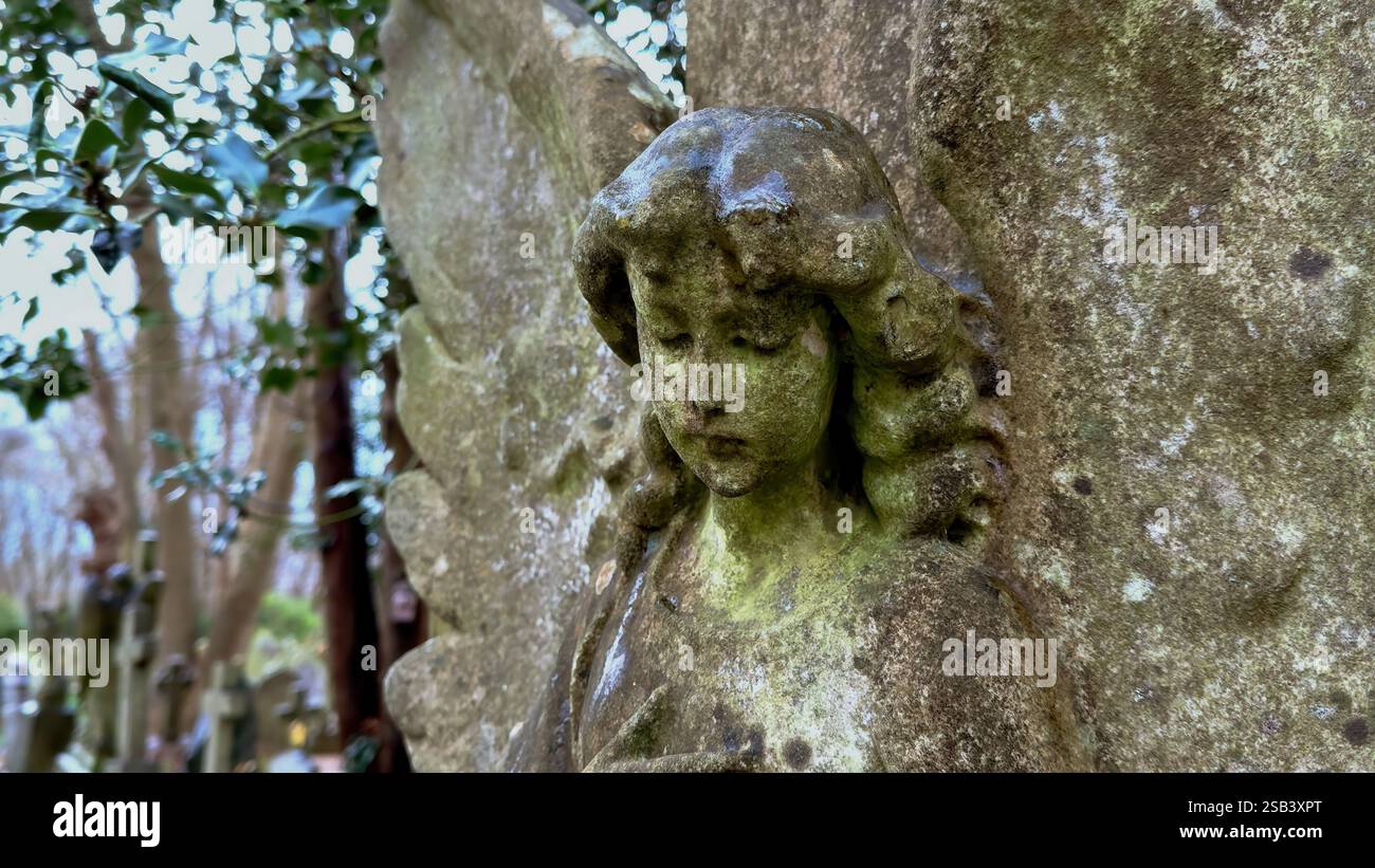 Beautiful Stone Angel at London Cemetery Highgate Stock Photo - Alamy