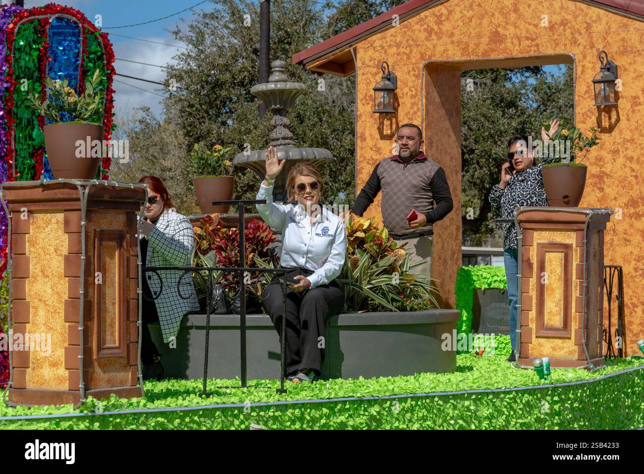 Members of the Mission City Council on a float in the Parade of Oranges ...