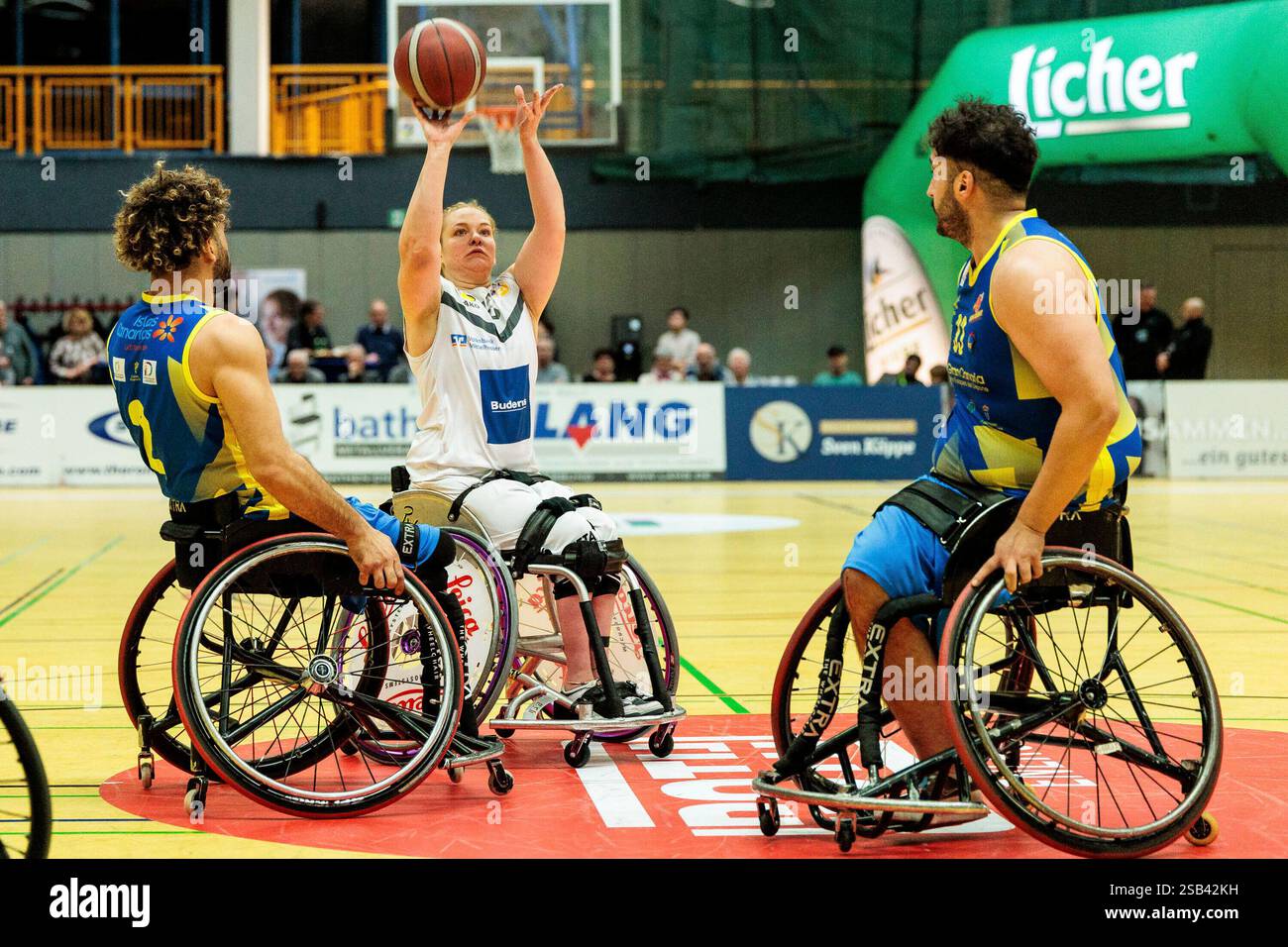Wetzlar, Deutschland. 31st Jan, 2025. Zafer G?ltekin (Econy Gran ...