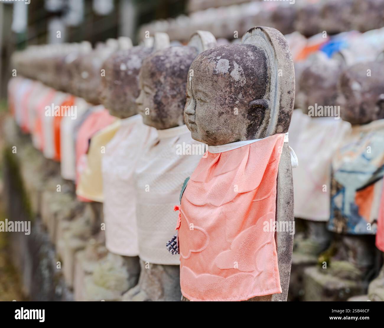 Gyokukei ji hi-res stock photography and images - Alamy