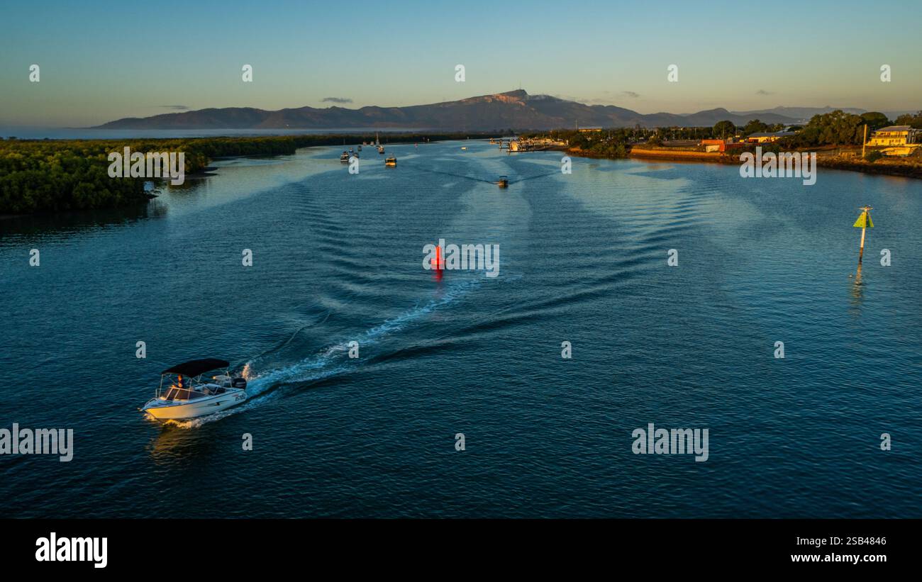 Mt Stuart in the morning light Stock Photo - Alamy