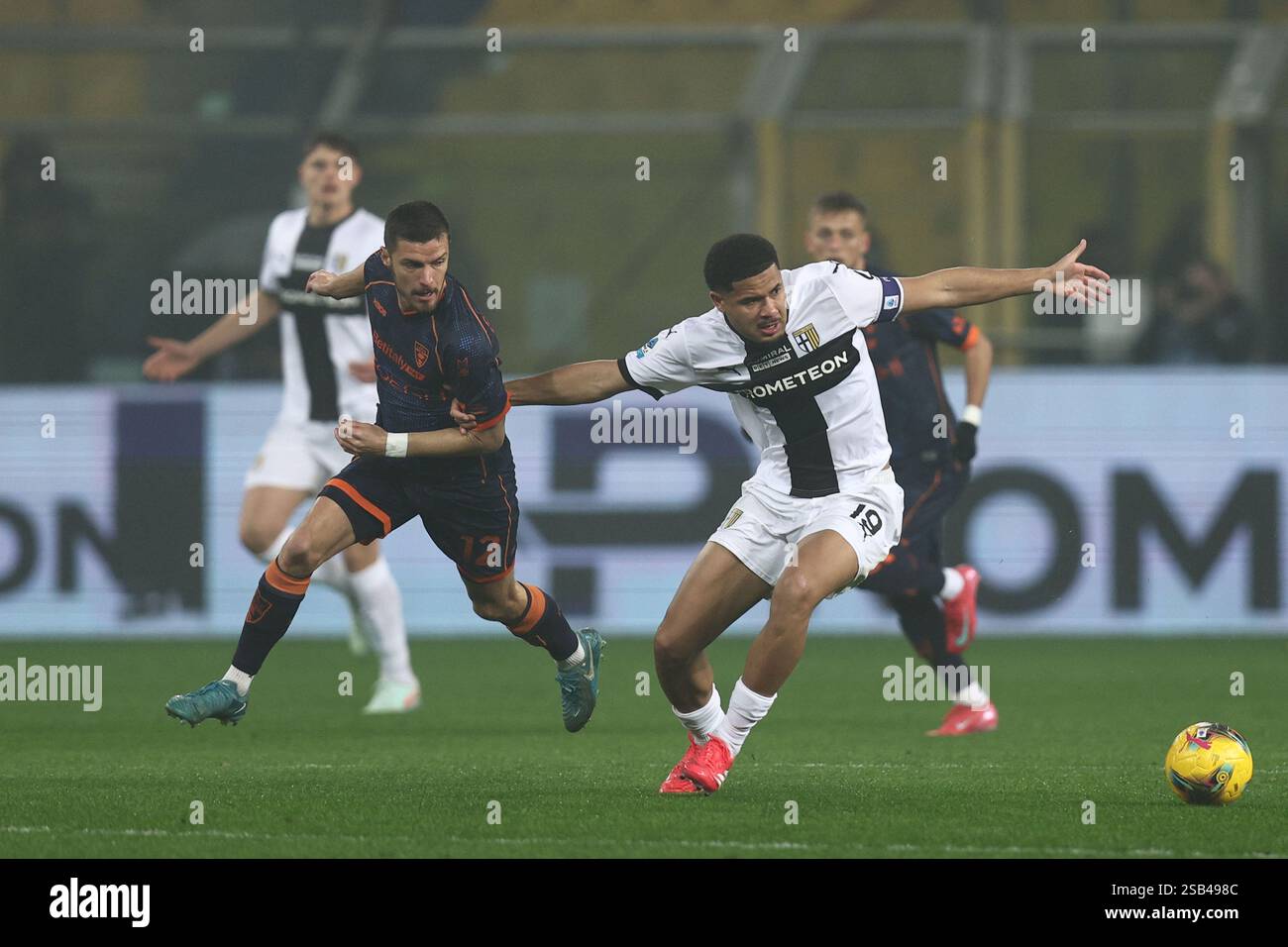 Frederic Guilbert (Lecce)Simon Sohm (Parma) during the Italian "Serie A ...