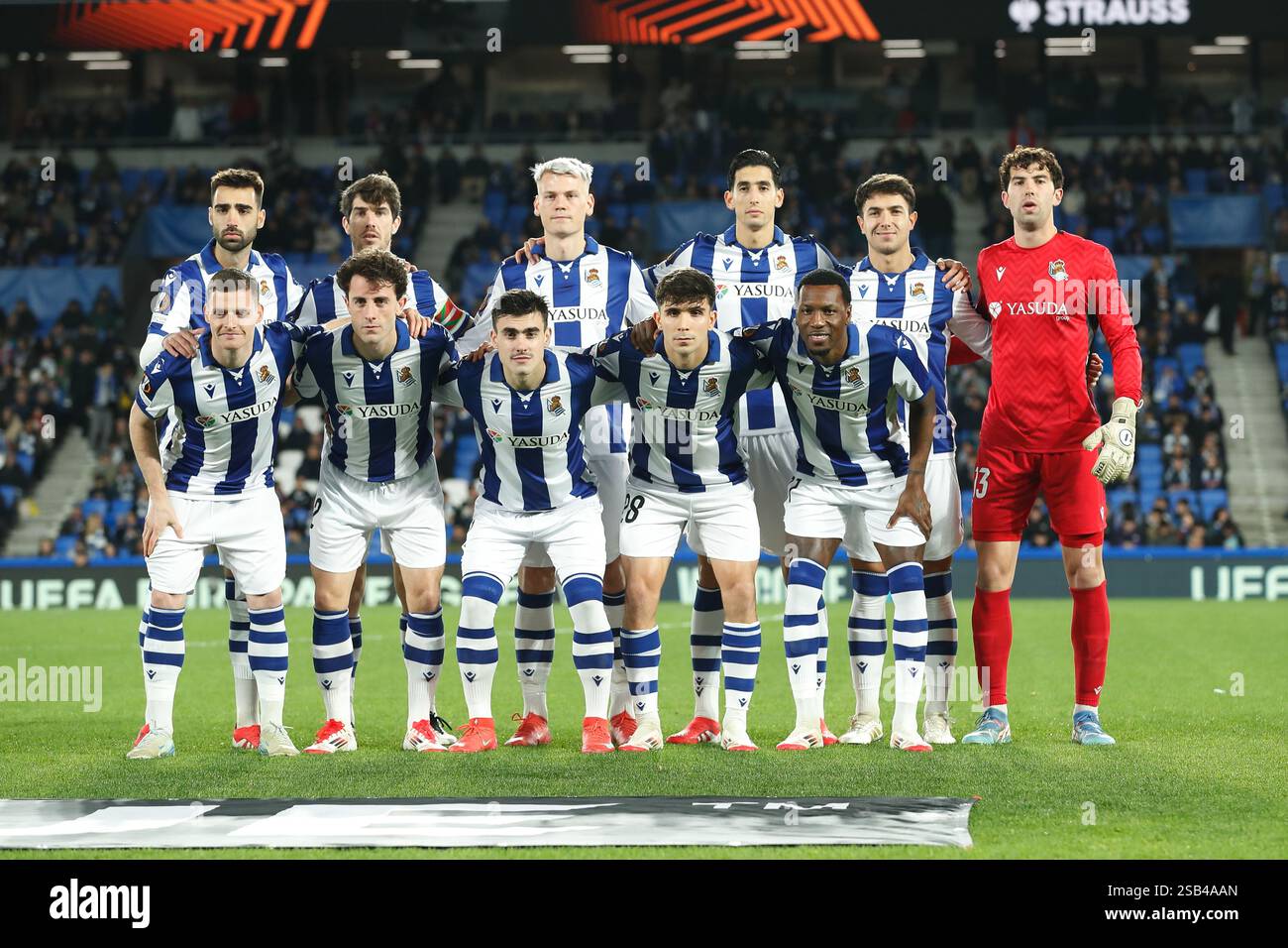 San Sebastian, Spain. 30th Jan, 2025. Real Sociedad team group line-up ...