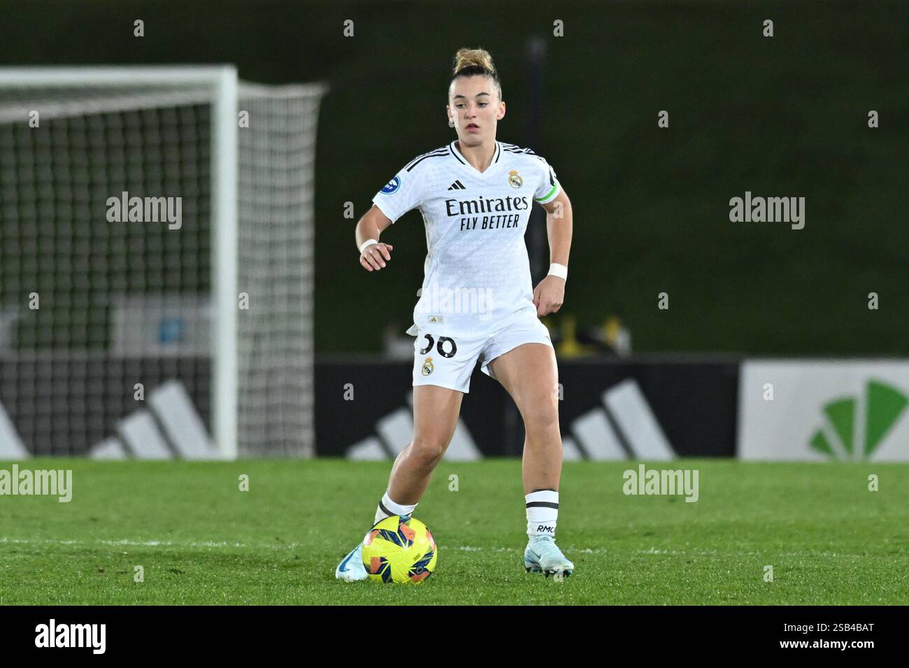 Valdebebas, Madrid, Spain. 31st Jan, 2025. 36 IRUNE DORADO ALOSETE during the Liga F match ...