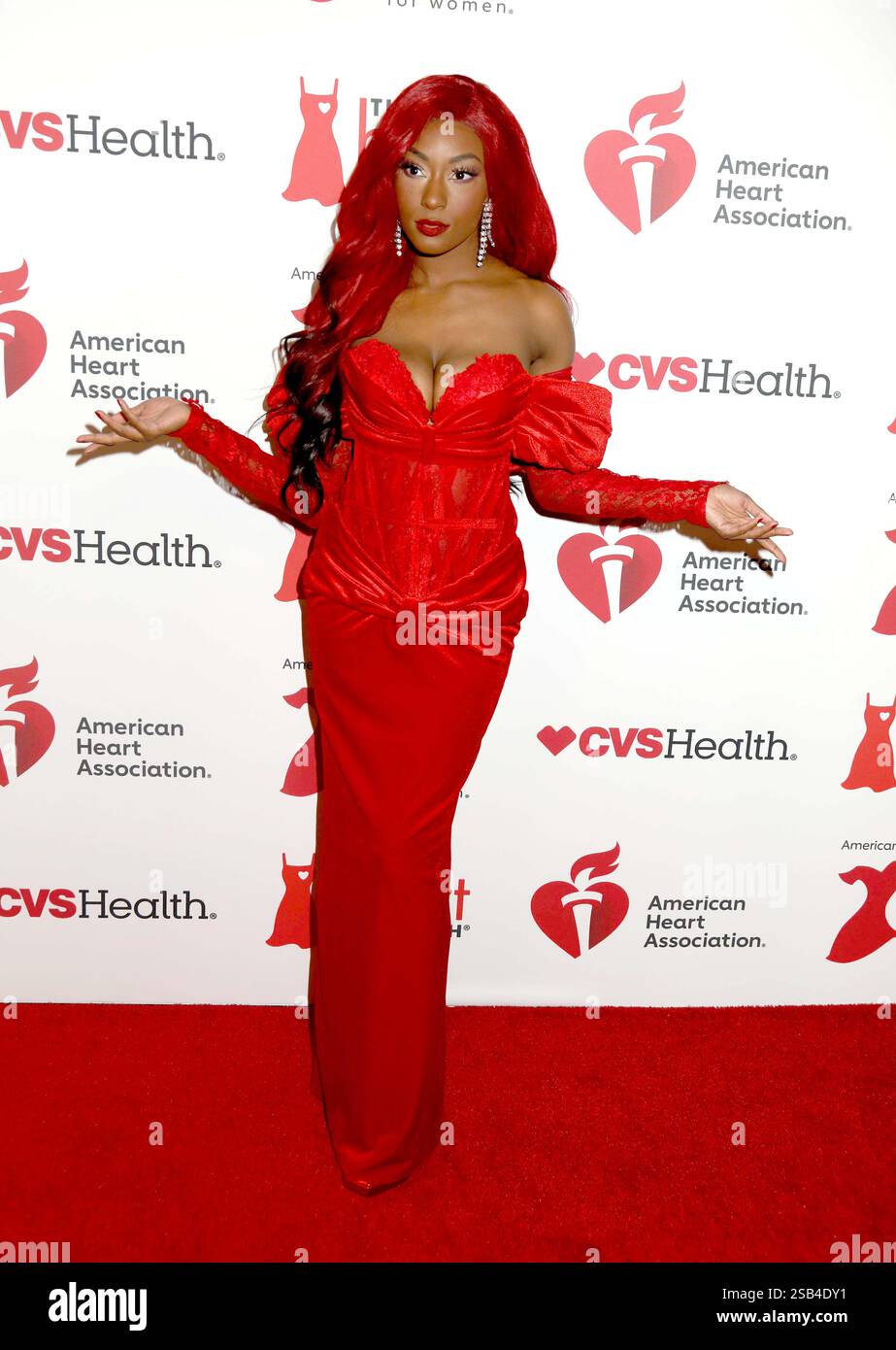 January 30, 2025, New York, New York, USA: Singer REYNA ROBERTS seen at ...