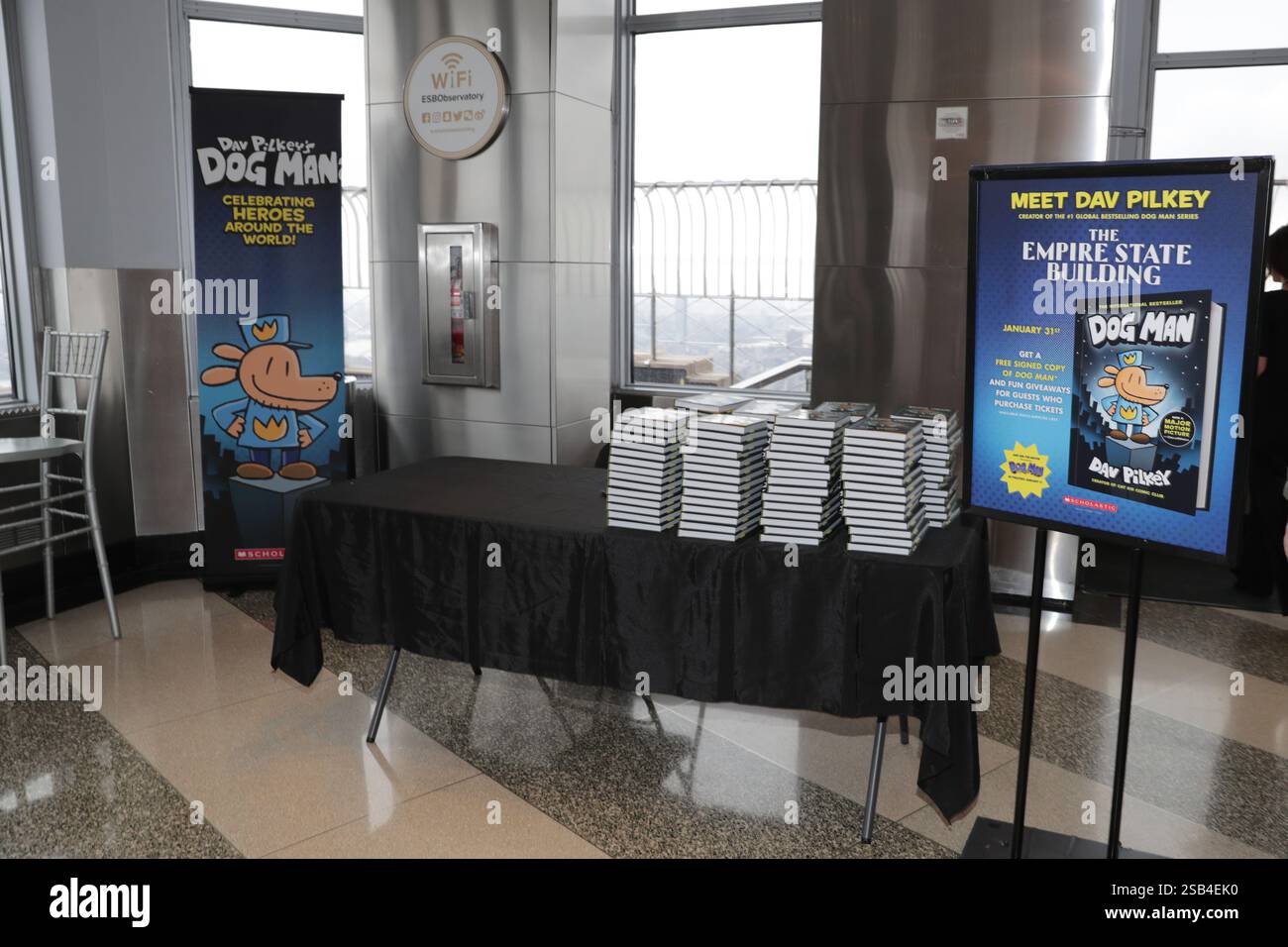 NEW YORK, NEW YORK - JANUARY 31: Comedian Pete Davidson and bestselling ...