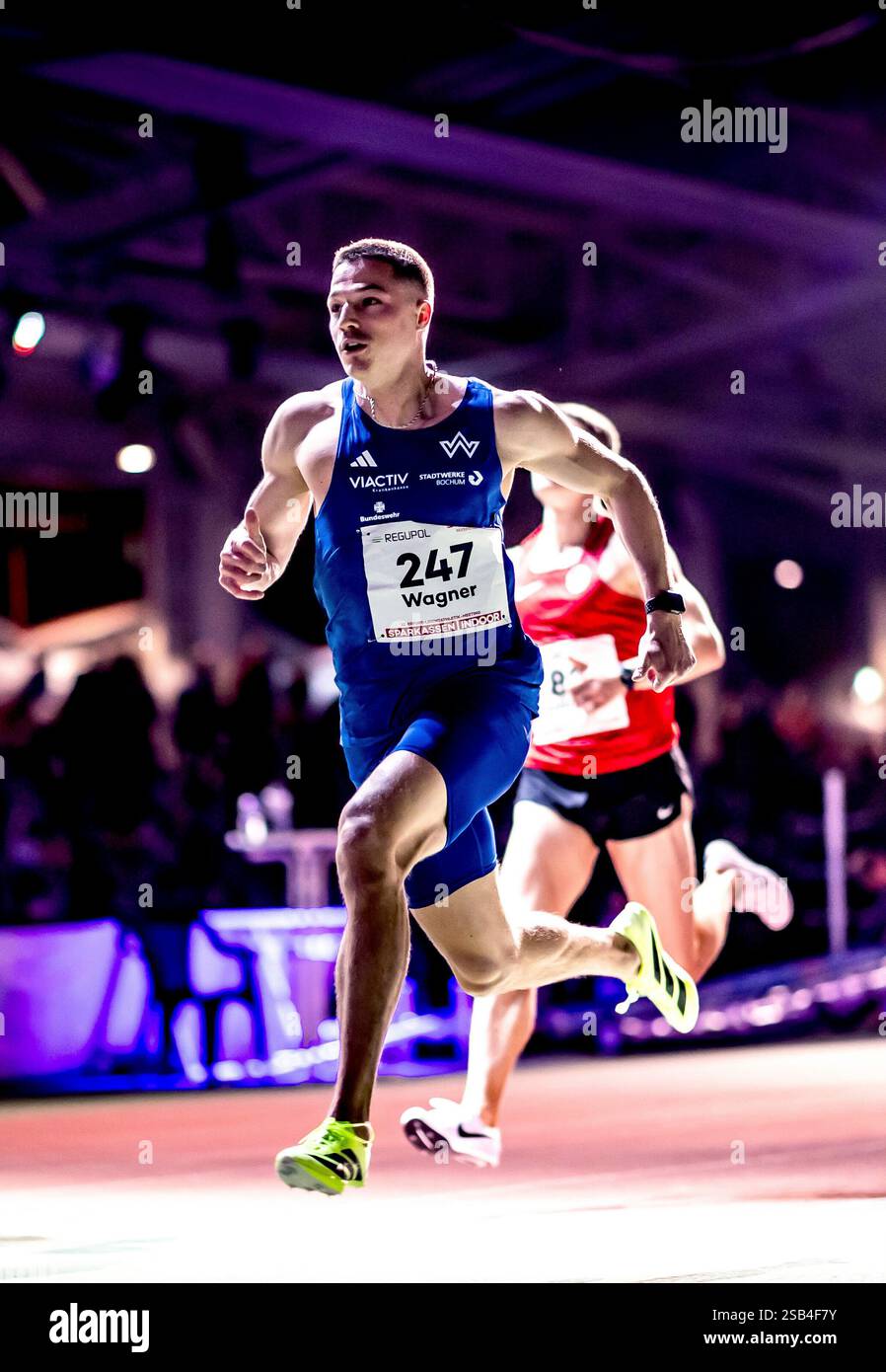 Auf der Ziellinie im 60m-Sprint: Julian Wagner (GER/TV Wattenscheid 01 ...