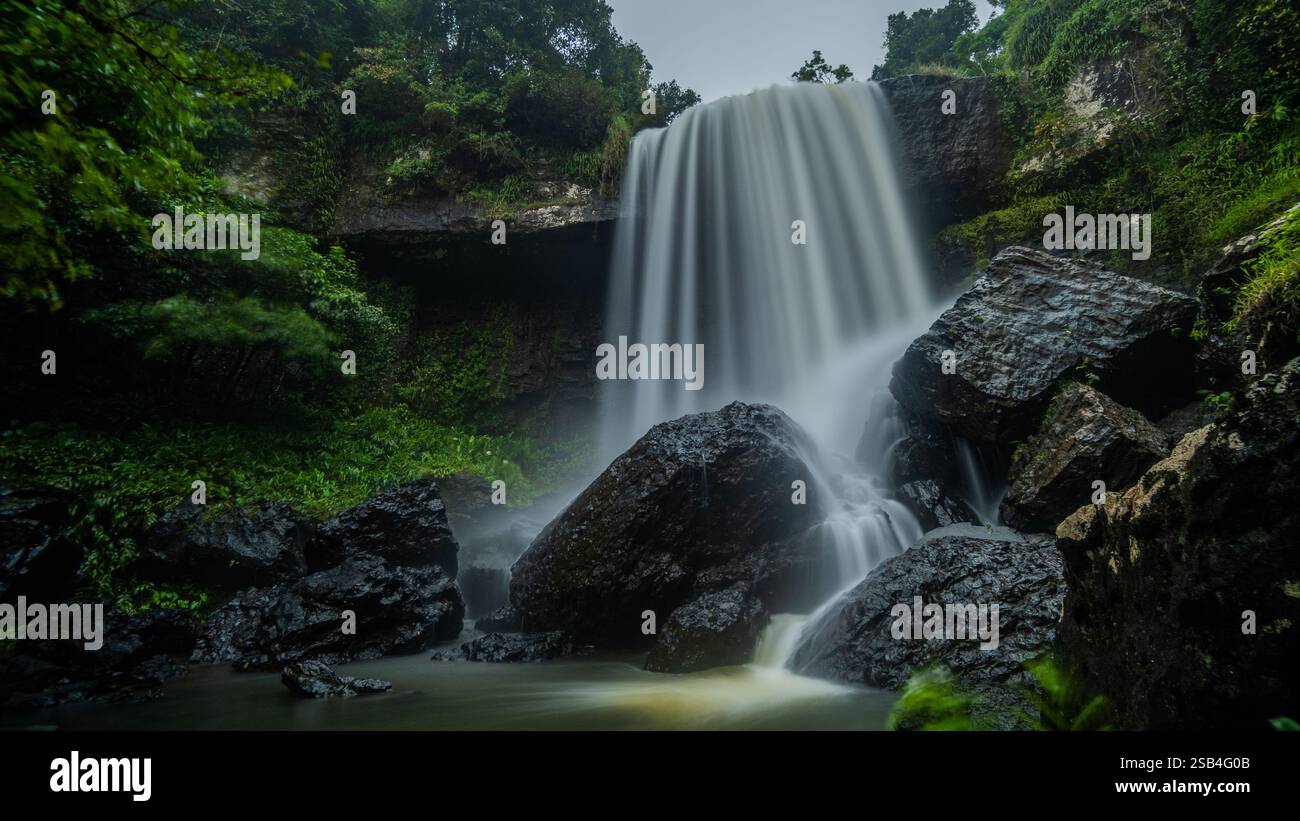 Zillie waterfalls hi-res stock photography and images - Alamy