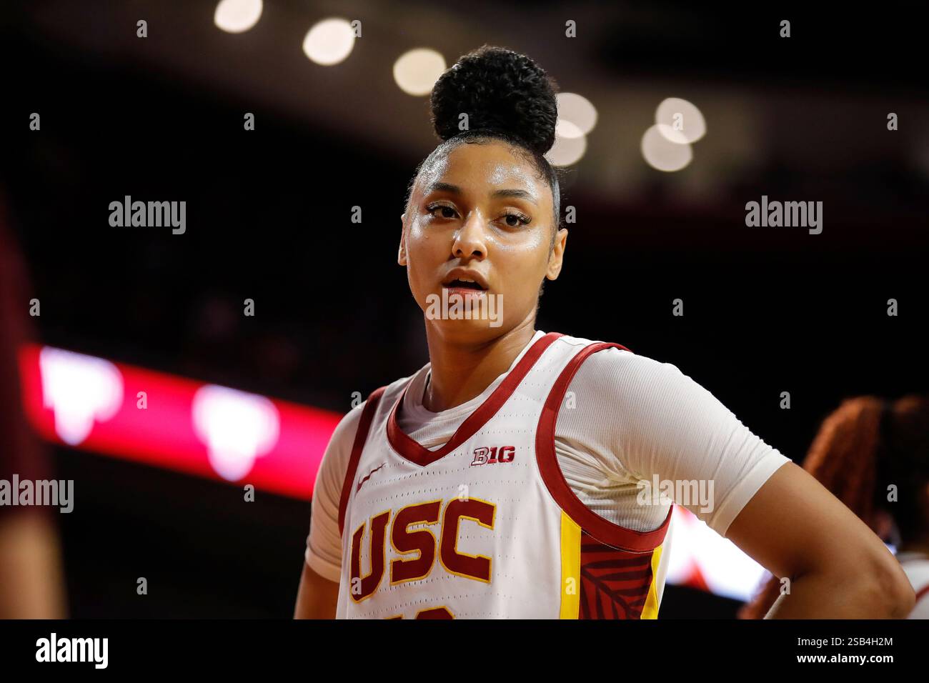 LOS ANGELES, CA - JANUARY 30: USC Trojans guard JuJu Watkins (12 ...
