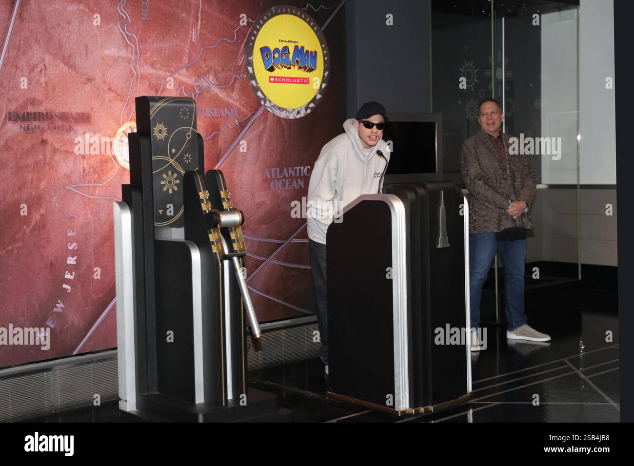 NEW YORK, NEW YORK - JANUARY 31: Comedian Pete Davidson and bestselling ...