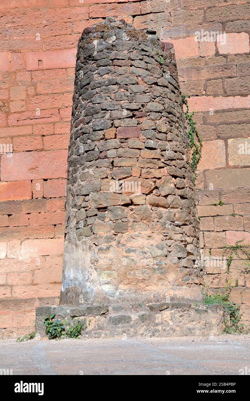 Fortification wall of the Bidar fort, built by Sultan Alla-Ud-Din ...