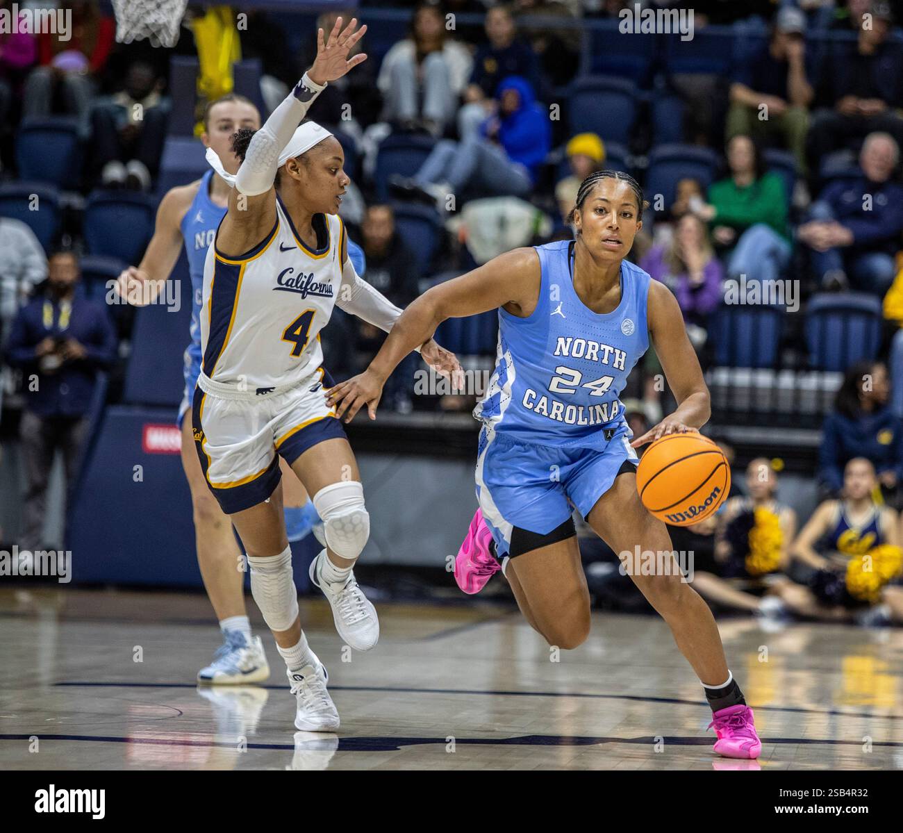 Haas Pavilion Berkeley Calif, USA. 30th Jan, 2025. USA North Carolina ...