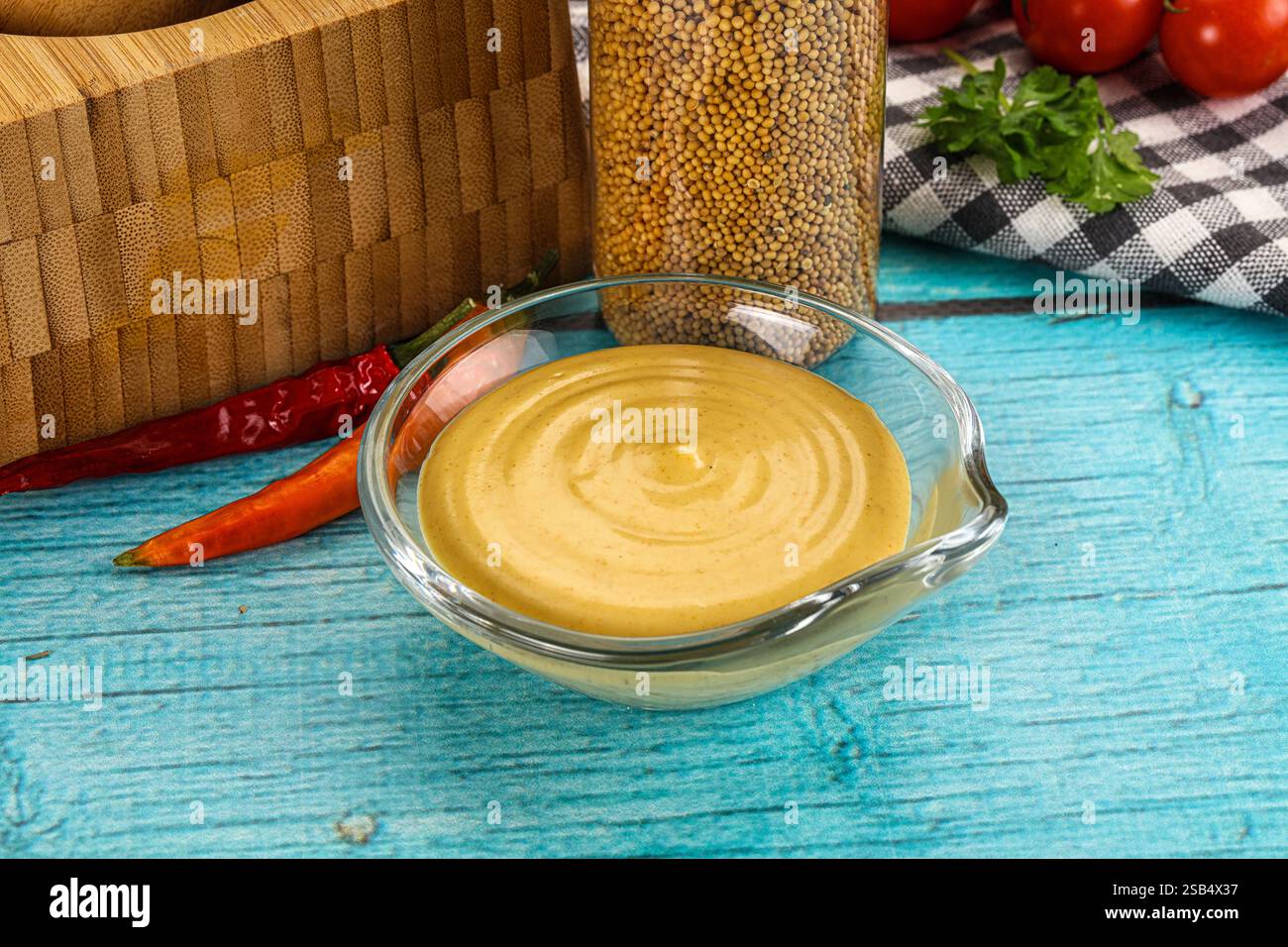 Spicy yellow mustard sauce dip flavoring Stock Photo - Alamy