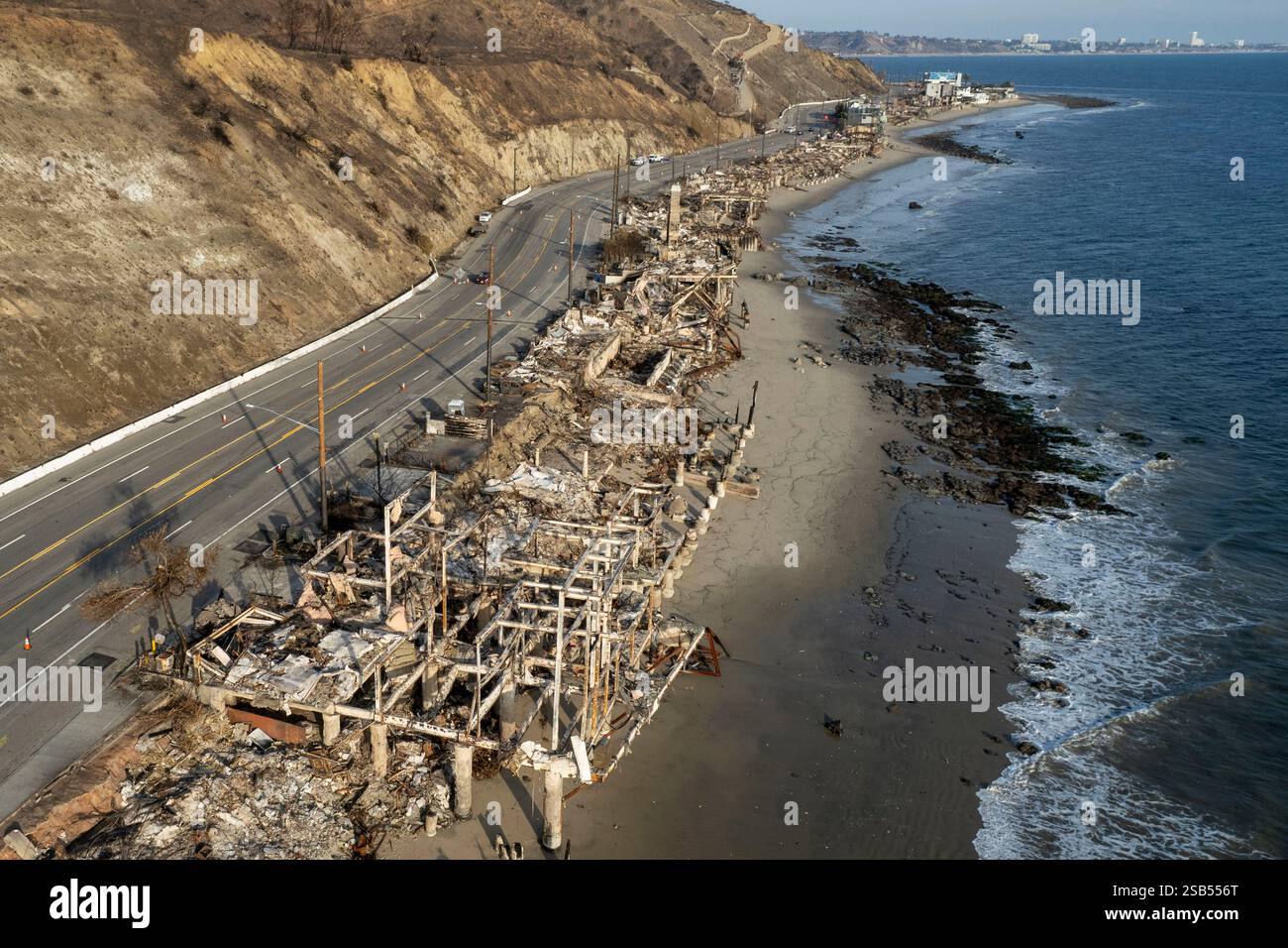Los Angeles, United States. 14th Sep, 2017. Ariel view of structures ...