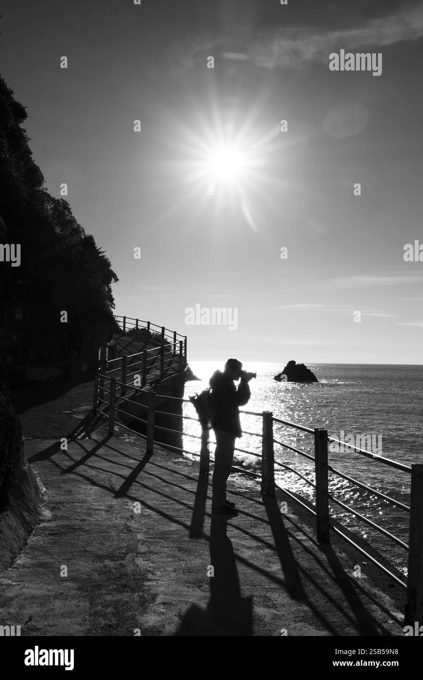 Landscape photo footpath in Black and White Stock Photos & Images - Alamy