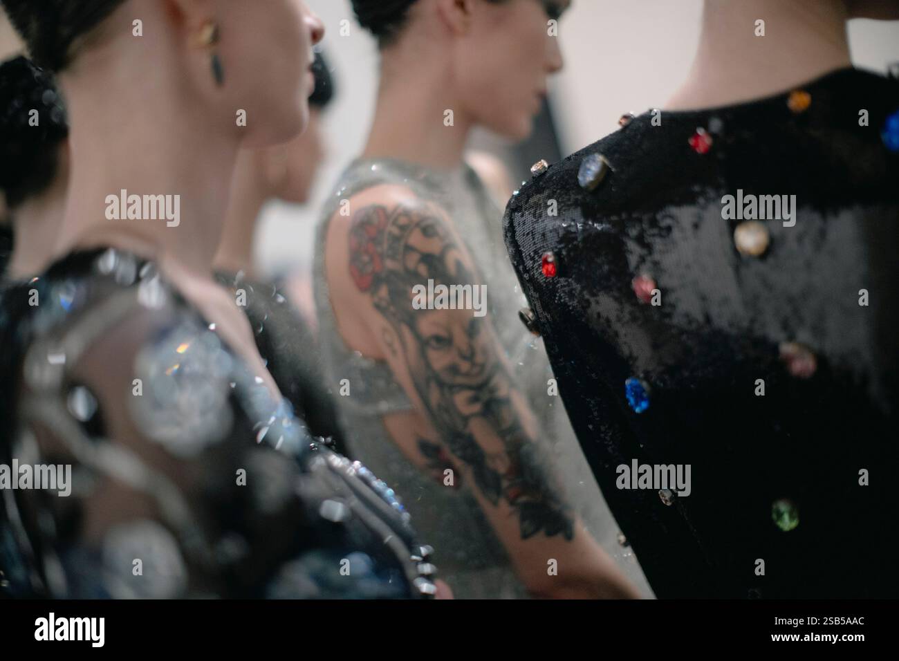 Paris Haute Couture - SS 2025 Giorgio Armani Privè fashion show ...