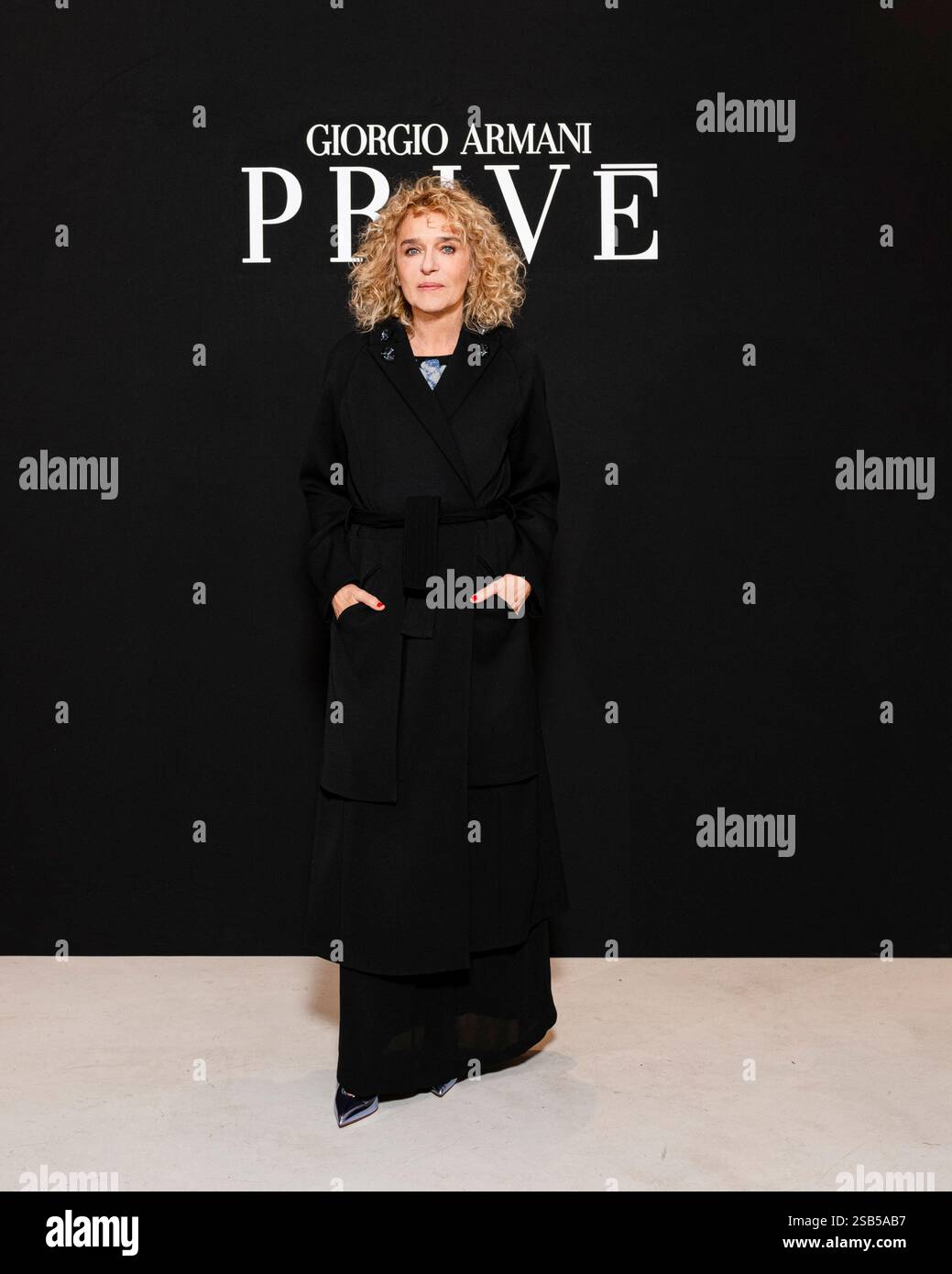 Valeria Golino Paris Haute Couture - SS 2025 Giorgio Armani Priv ...