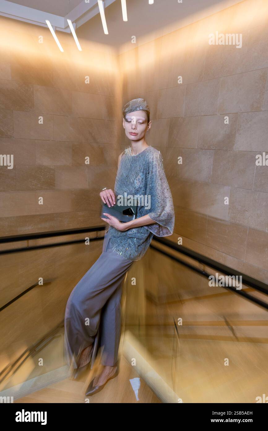 Paris Haute Couture - SS 2025 Giorgio Armani Privè fashion show ...