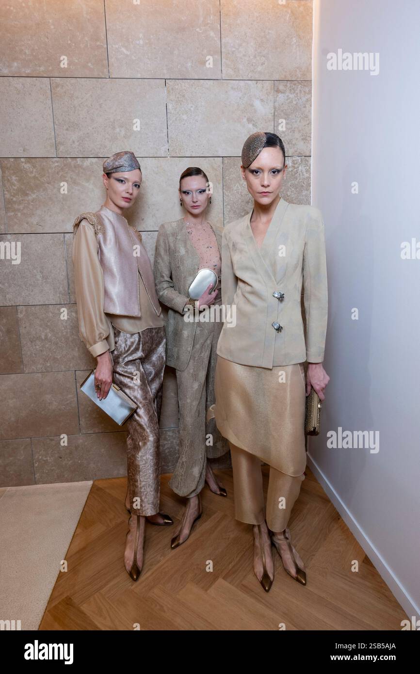 Paris Haute Couture - SS 2025 Giorgio Armani Privè fashion show ...