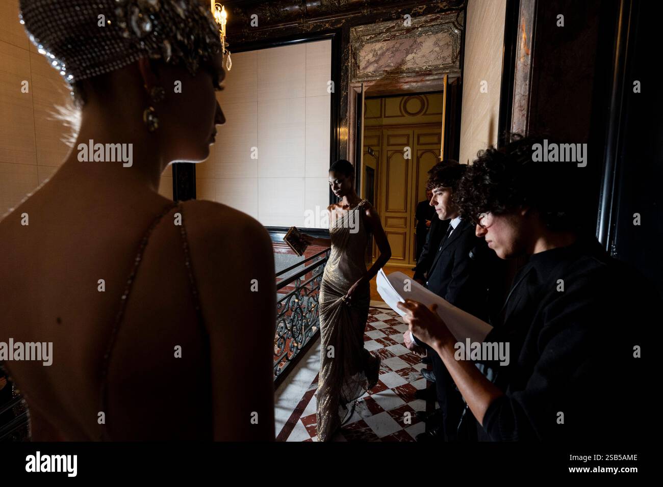 Paris Haute Couture - SS 2025 Giorgio Armani Privè fashion show ...