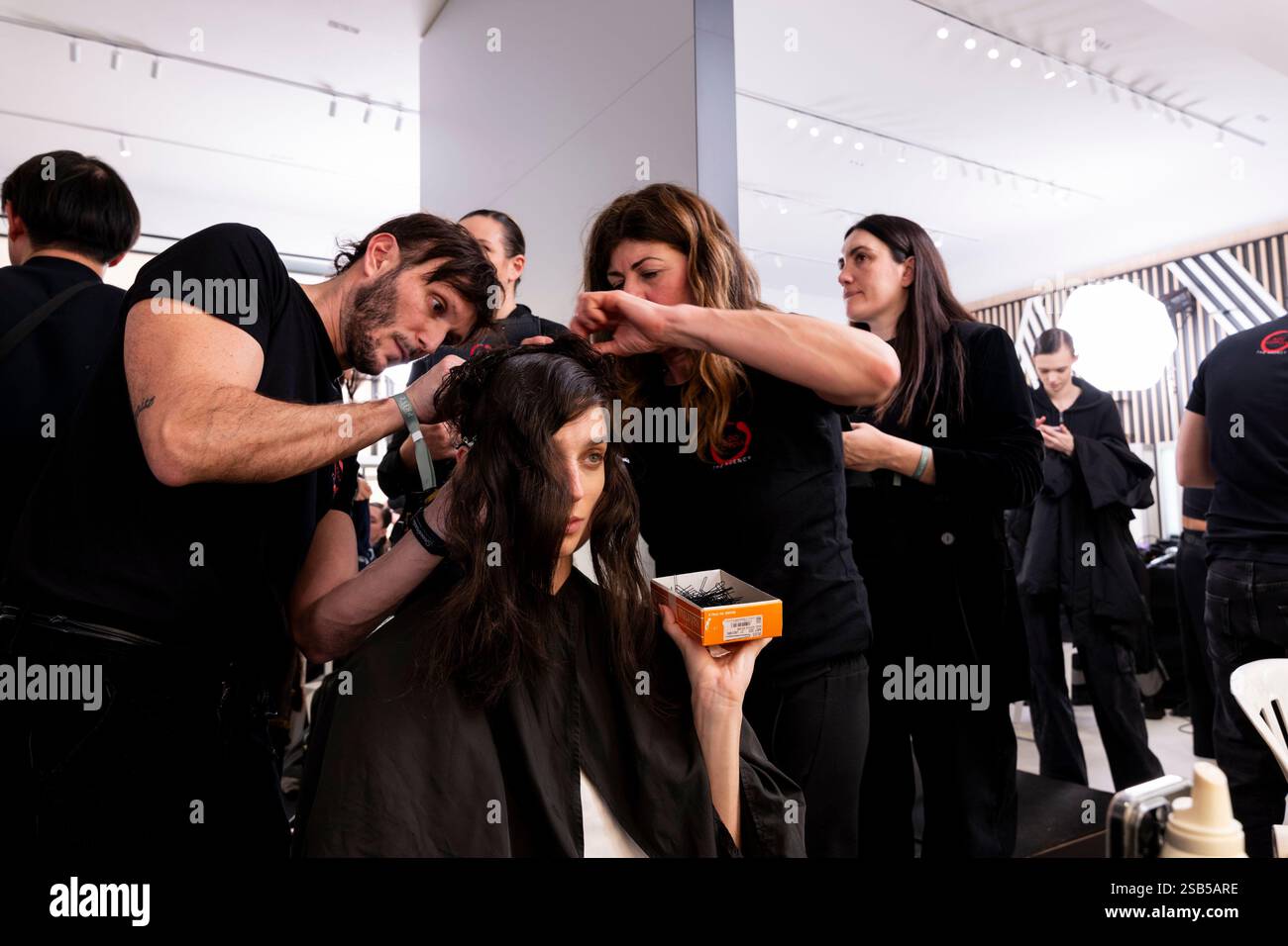 Paris Haute Couture - SS 2025 Giorgio Armani Privè fashion show ...