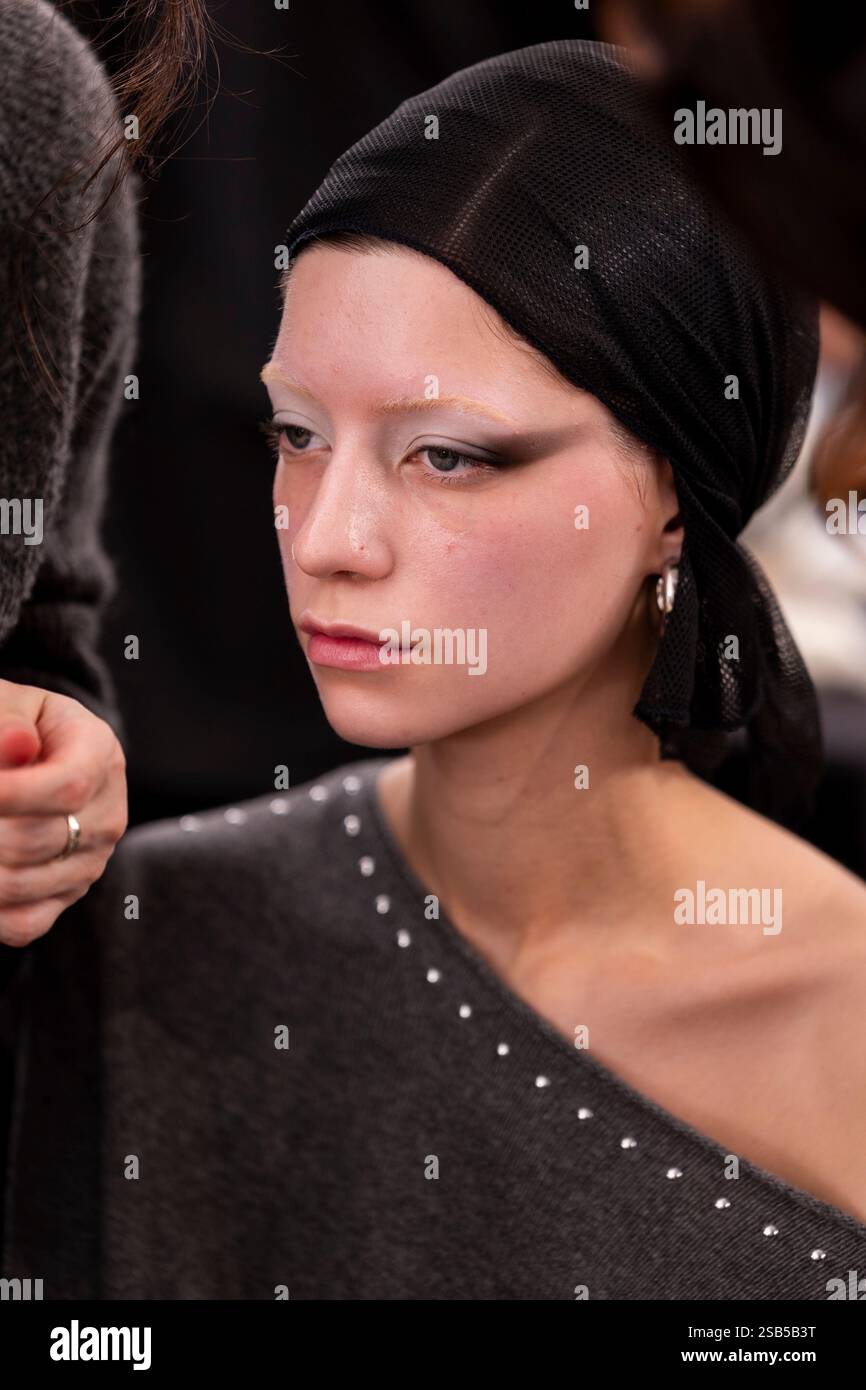 Paris Haute Couture - SS 2025 Giorgio Armani Privè fashion show Backstage 21 Rue Francois ...