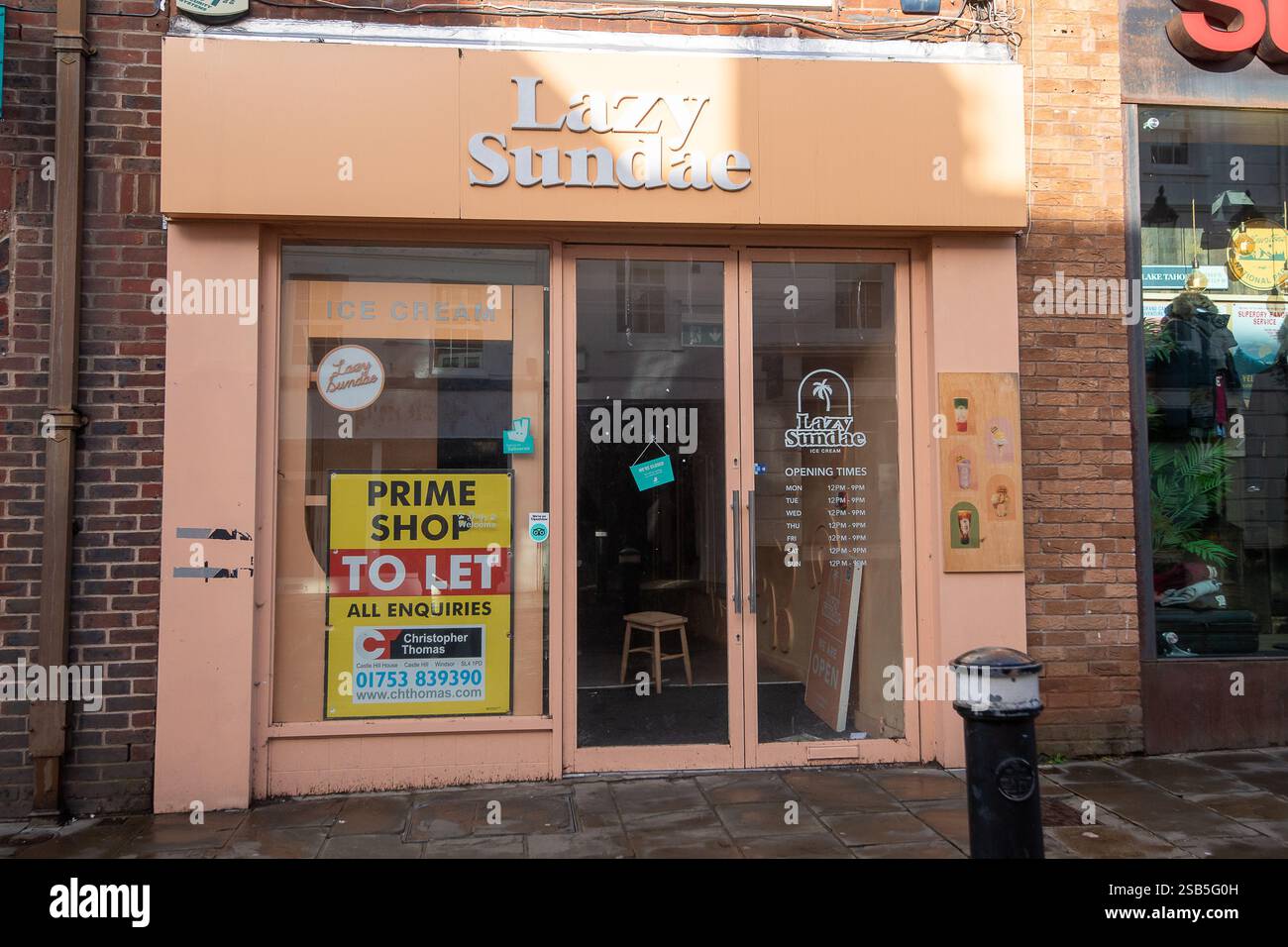 Windsor, Berkshire, UK. 27th January, 2025. The Lazy Sundae ice cream ...