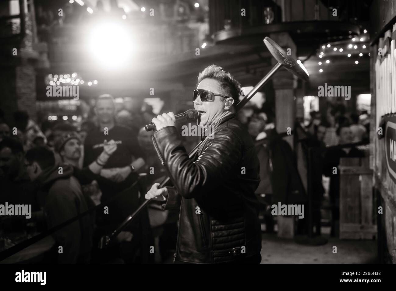 01.02.2025, Mayerhofen, AUT, Unterwegs in Tirol, APRESSKI mit Matty ...