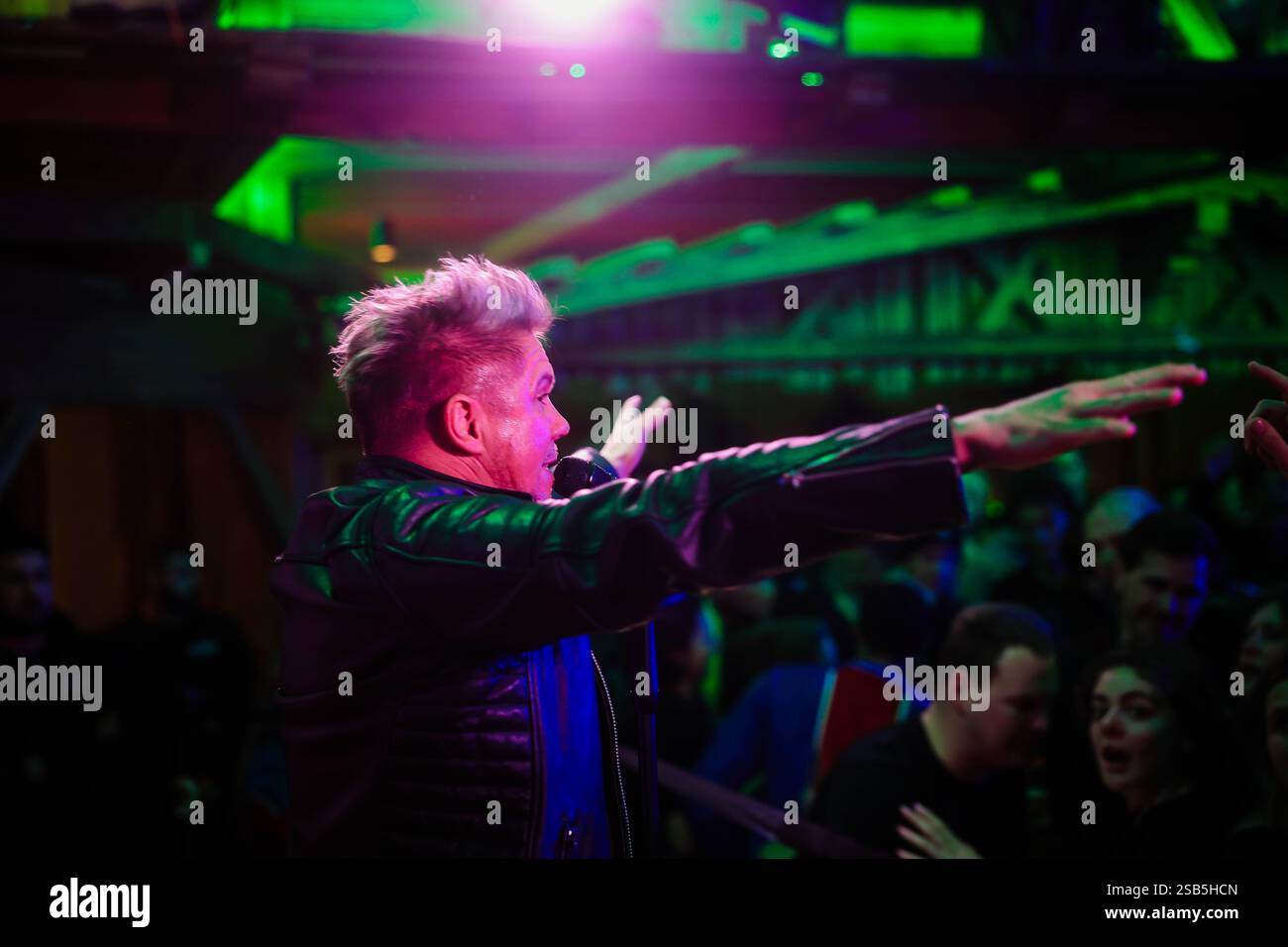 01.02.2025, Mayerhofen, AUT, Unterwegs in Tirol, APRESSKI mit Matty ...