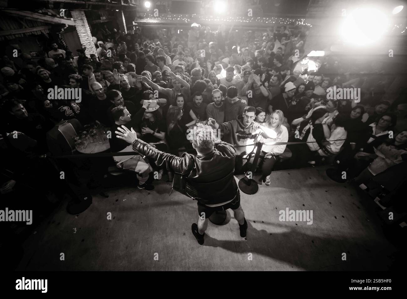 01.02.2025, Mayerhofen, AUT, Unterwegs in Tirol, APRESSKI mit Matty ...